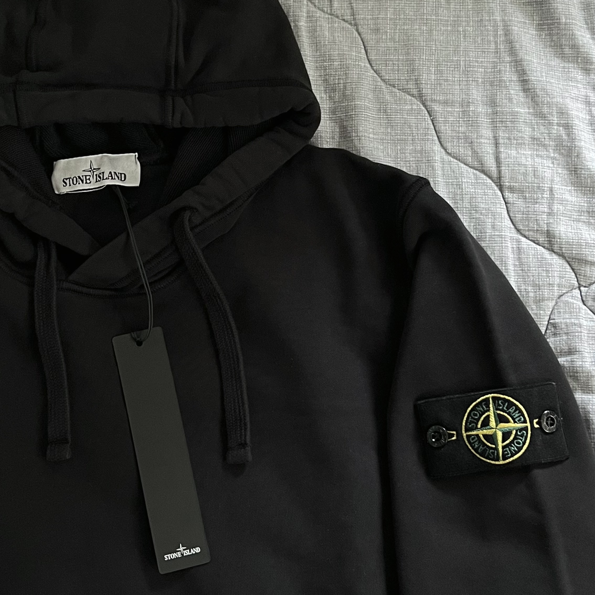 경 (@happy_yg) 님의 게시물 | KREAM