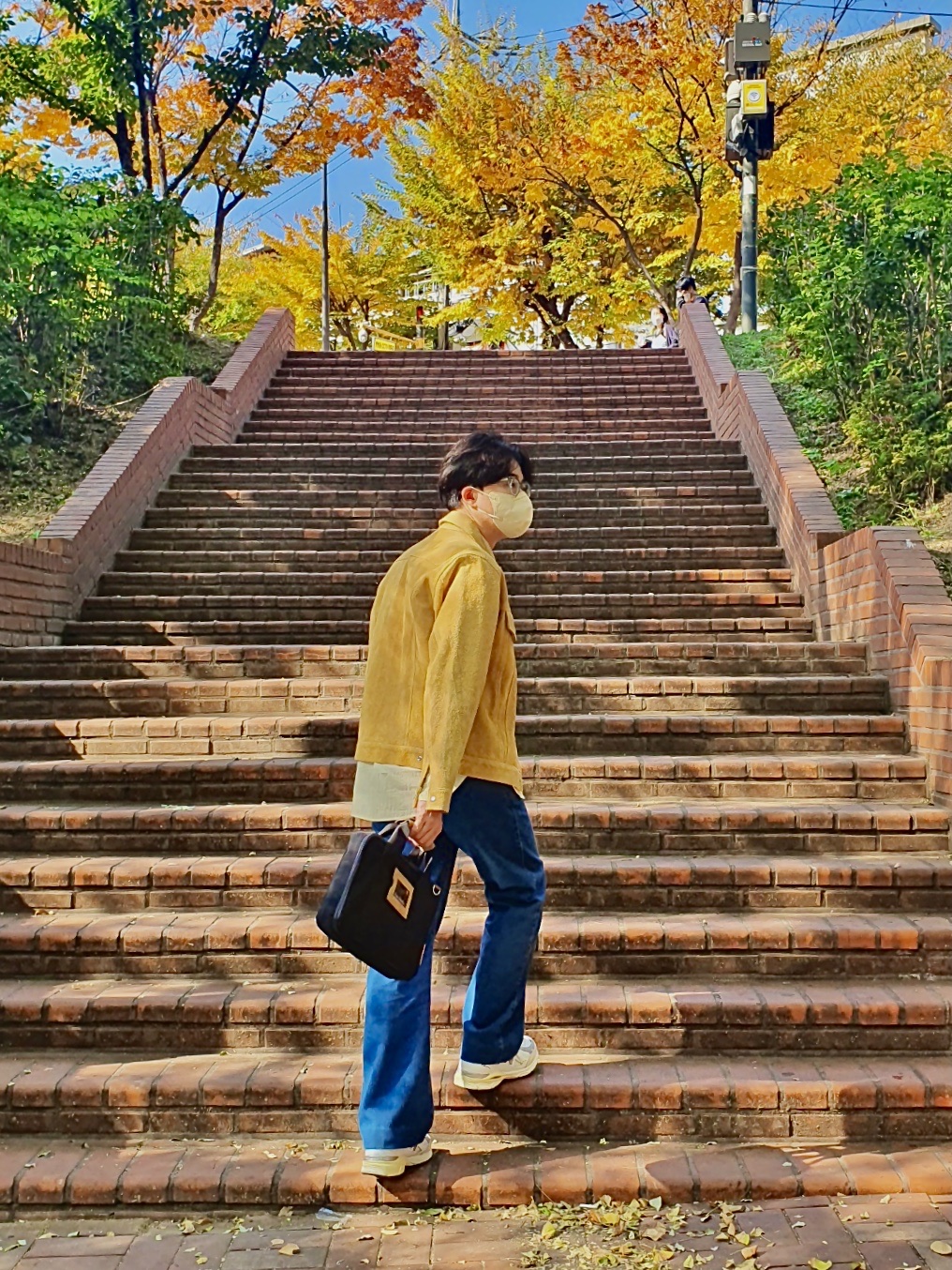 서초동한국신사 (@satin.k) 님의 게시물 | KREAM