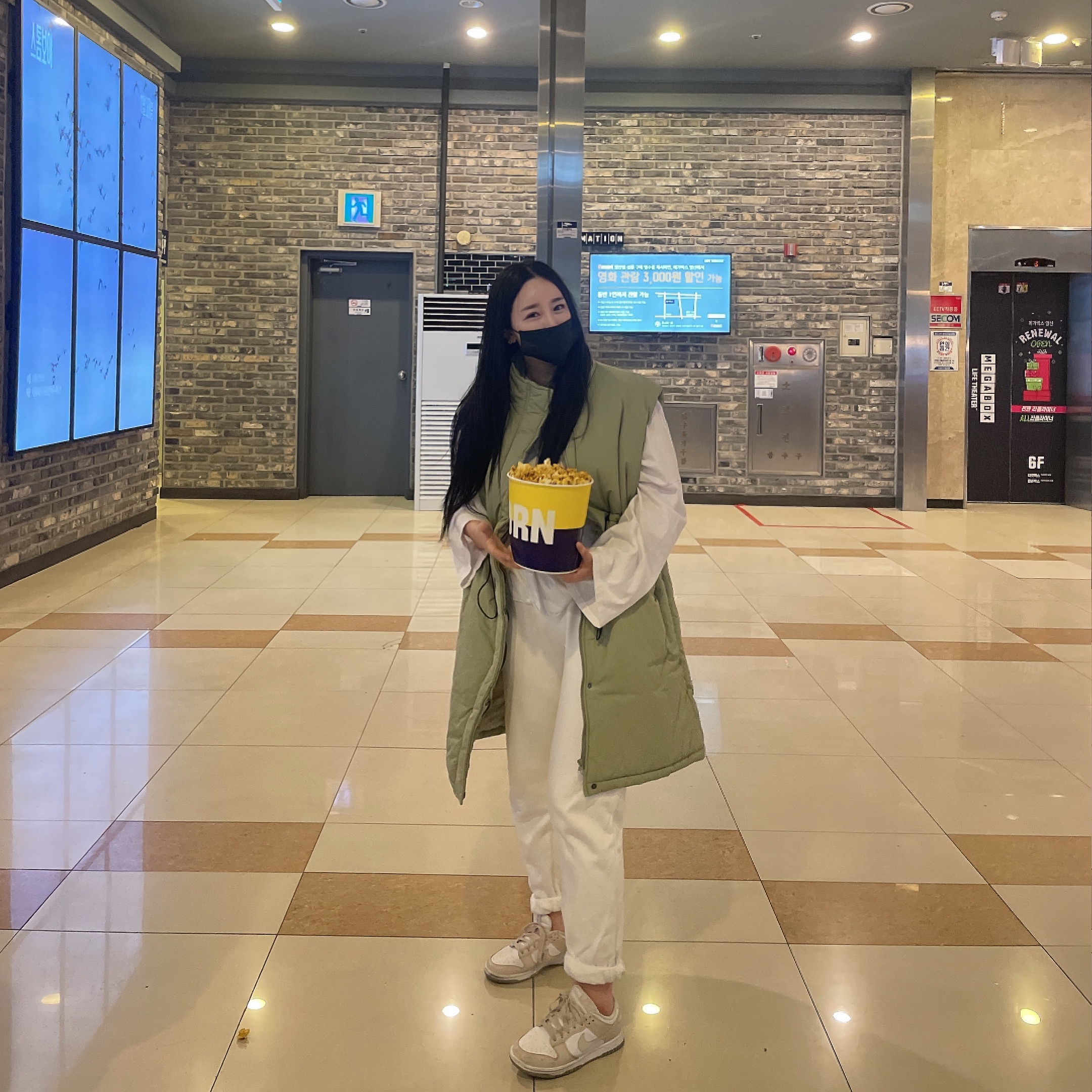 천사희연 (@hy._.angel) 님의 게시물 | KREAM