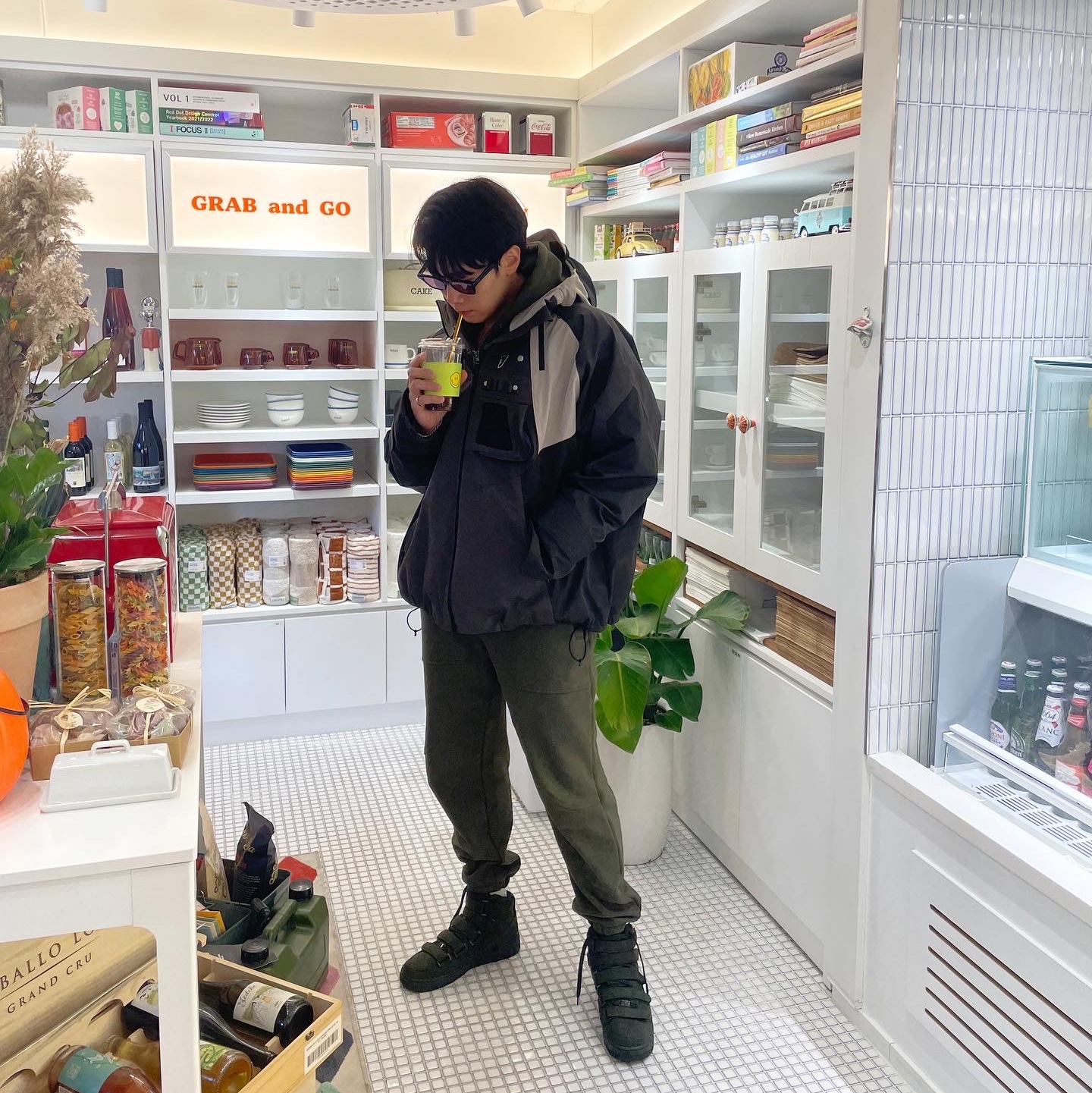 바크맨 (@ssapdog) 님의 게시물 | KREAM