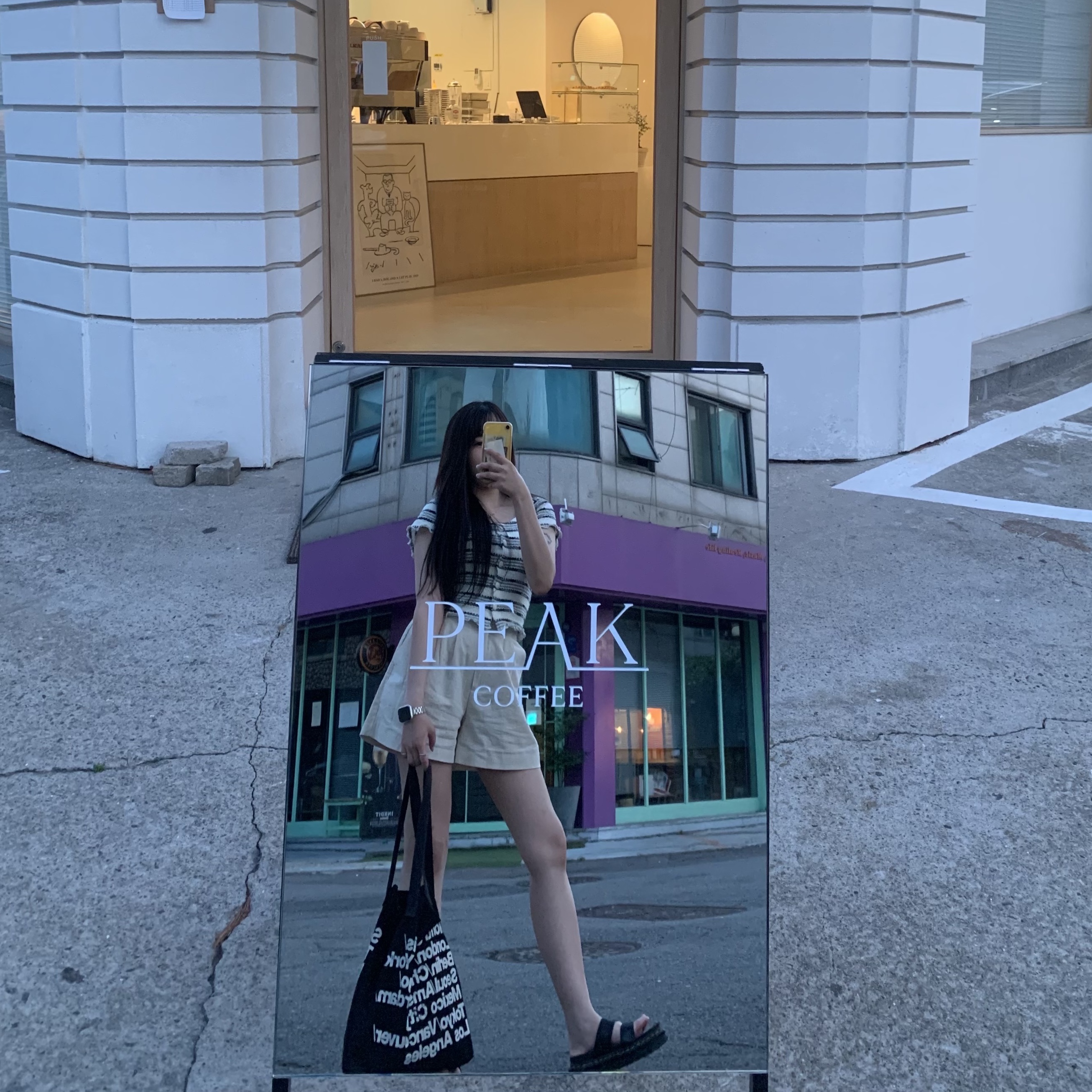 히정 (@hee_jung._.l) 님의 게시물 | KREAM