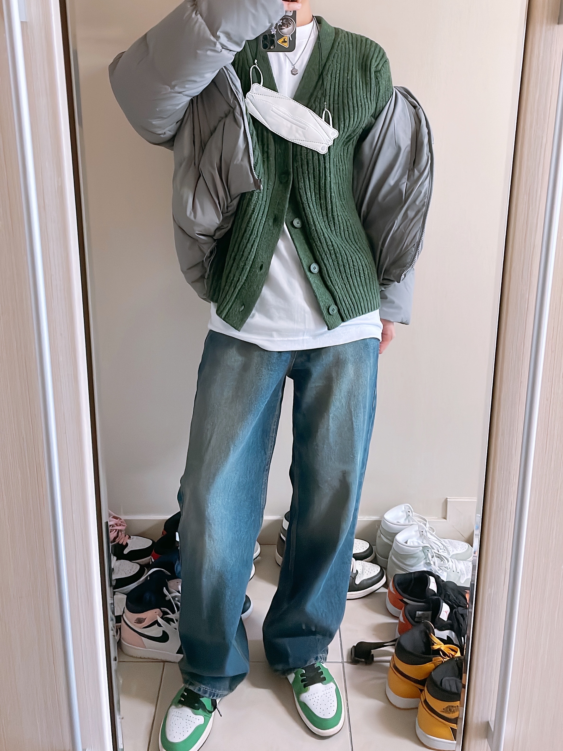 지훈 / 32 (@jihoon92) 님의 게시물 | KREAM