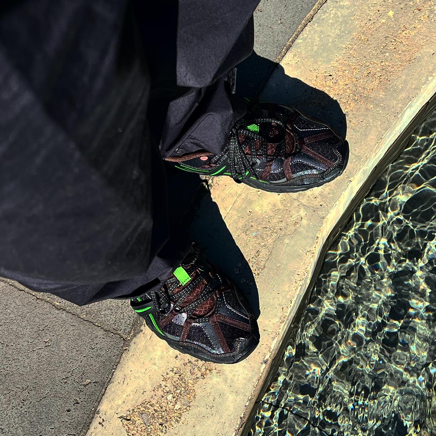 류원 (@ryu_won_is) 님의 게시물 | KREAM