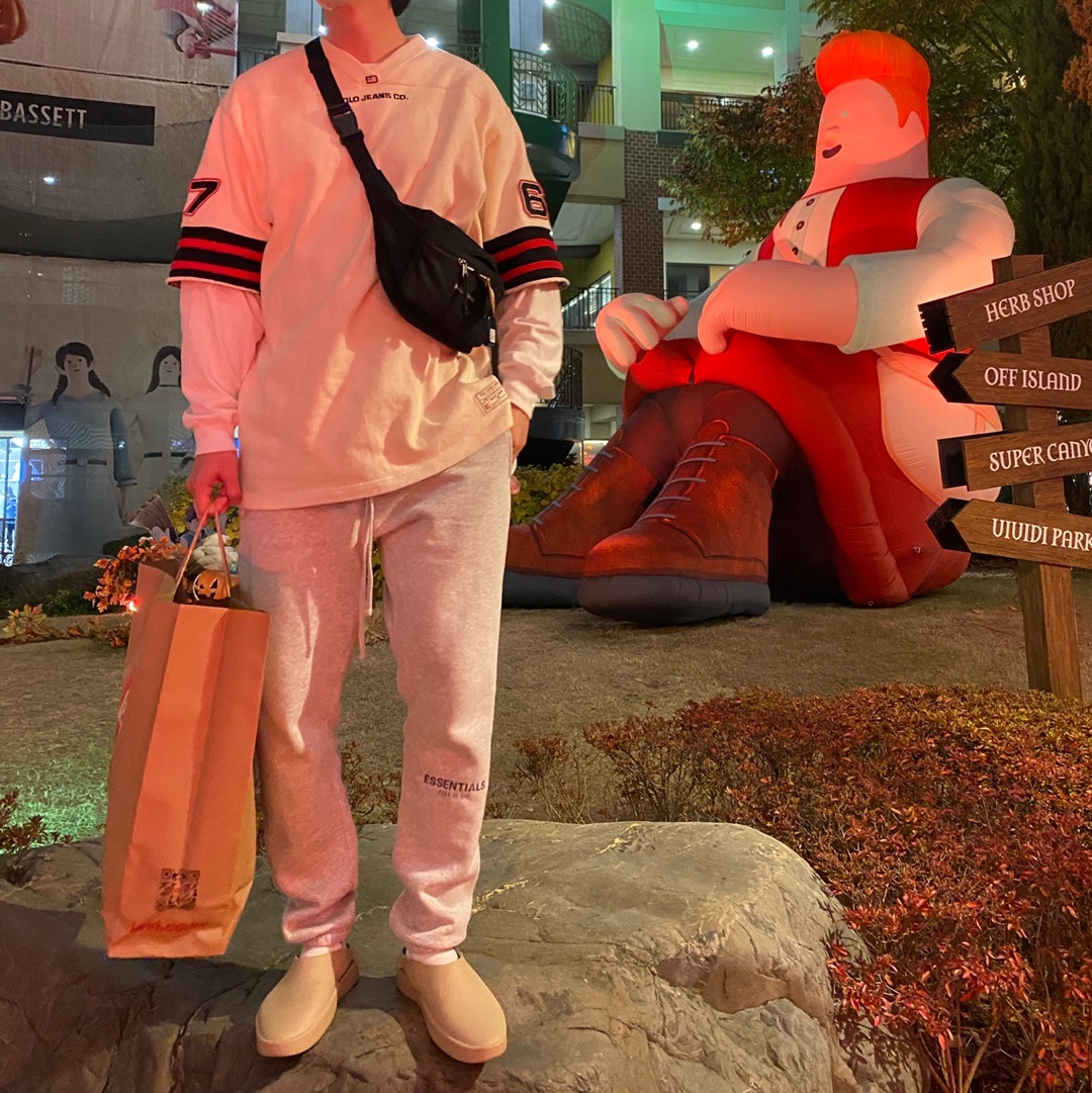 (@owen.k) 님의 게시물 | KREAM