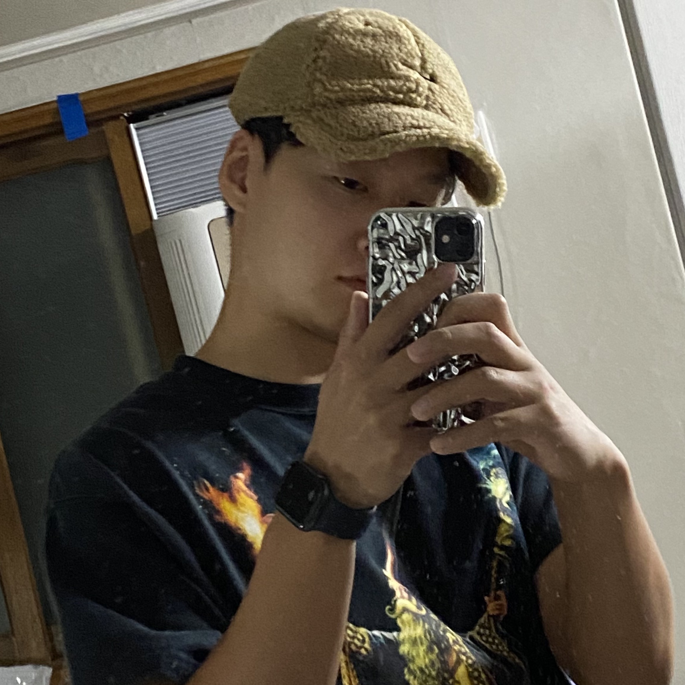 heerakoon (@wavyway) 님의 게시물 | KREAM