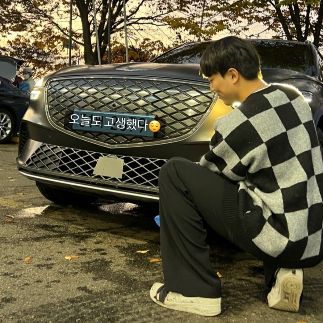 (@w134ah) 님의 게시물 | KREAM