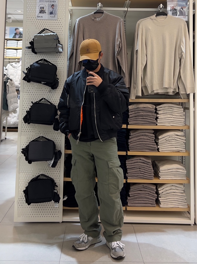 왕희찬 (@hee_ch) 님의 게시물 | KREAM