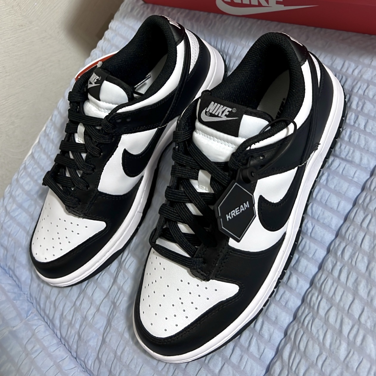 경 (@happy_yg) 님의 게시물 | KREAM