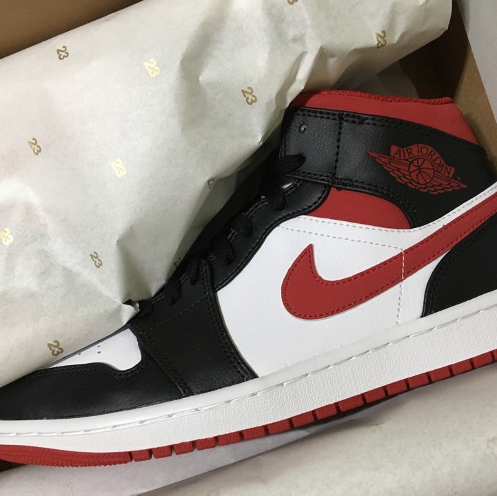 (@fxckingresell) 님의 게시물 | KREAM