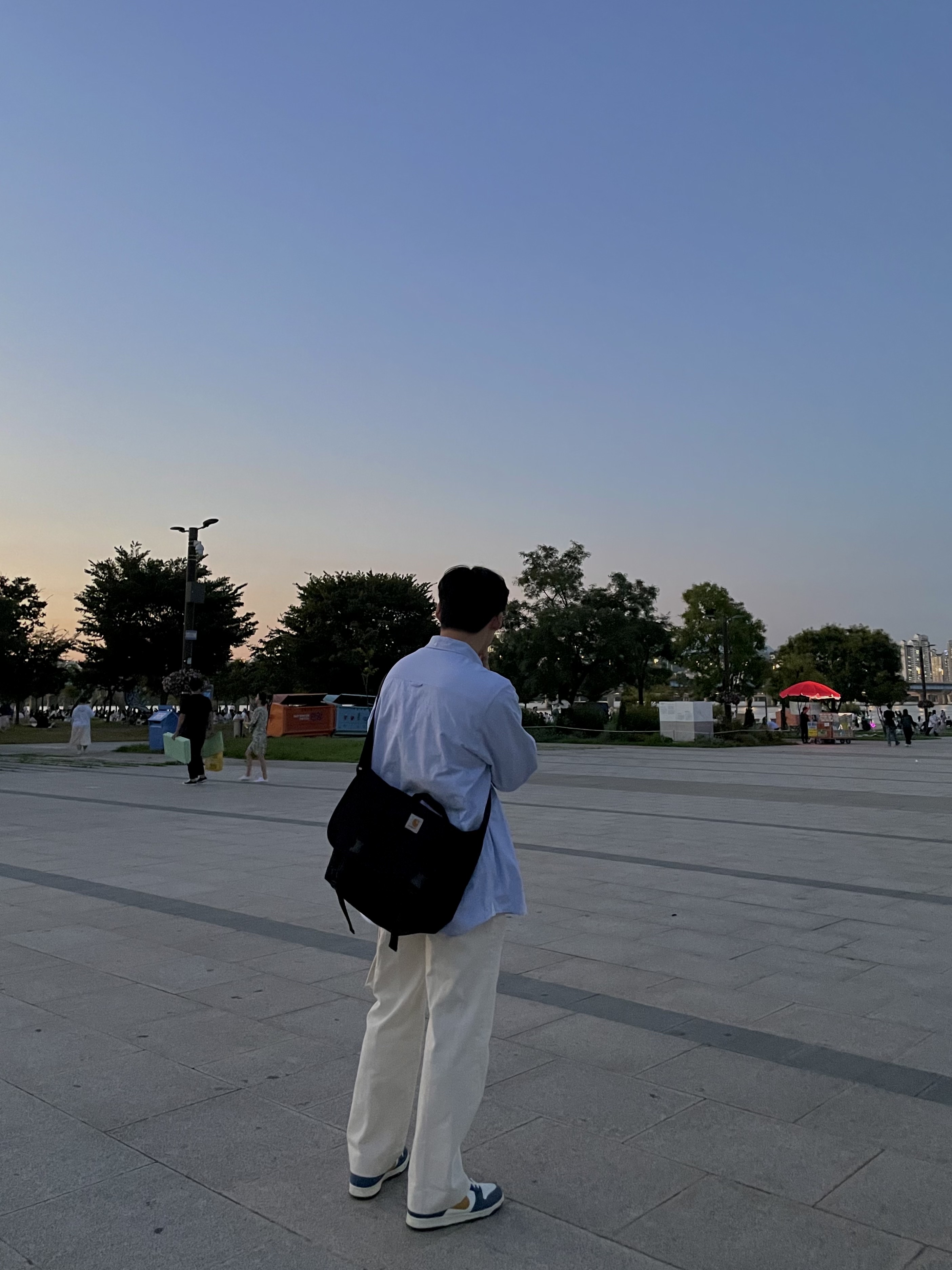 (@tech._.11) 님의 게시물 | KREAM