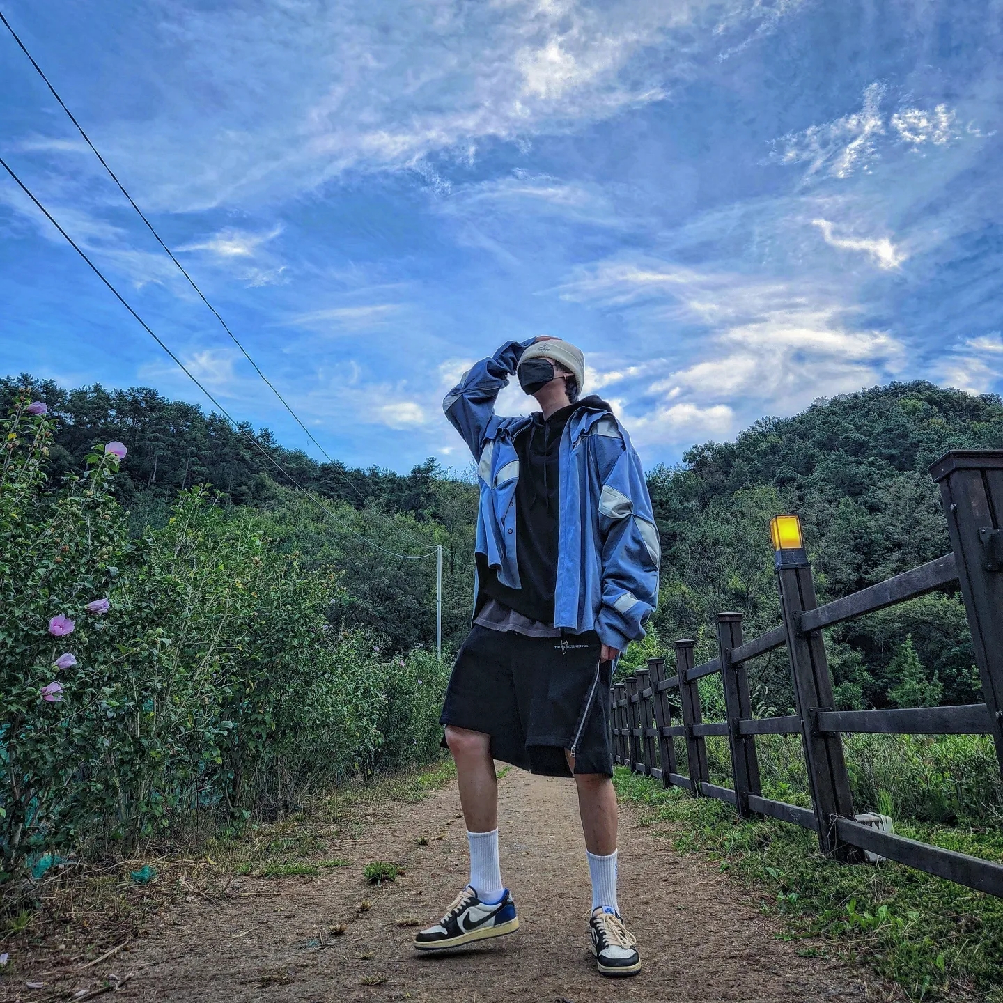 이정엽 (@vlackelmo) 님의 게시물 | KREAM