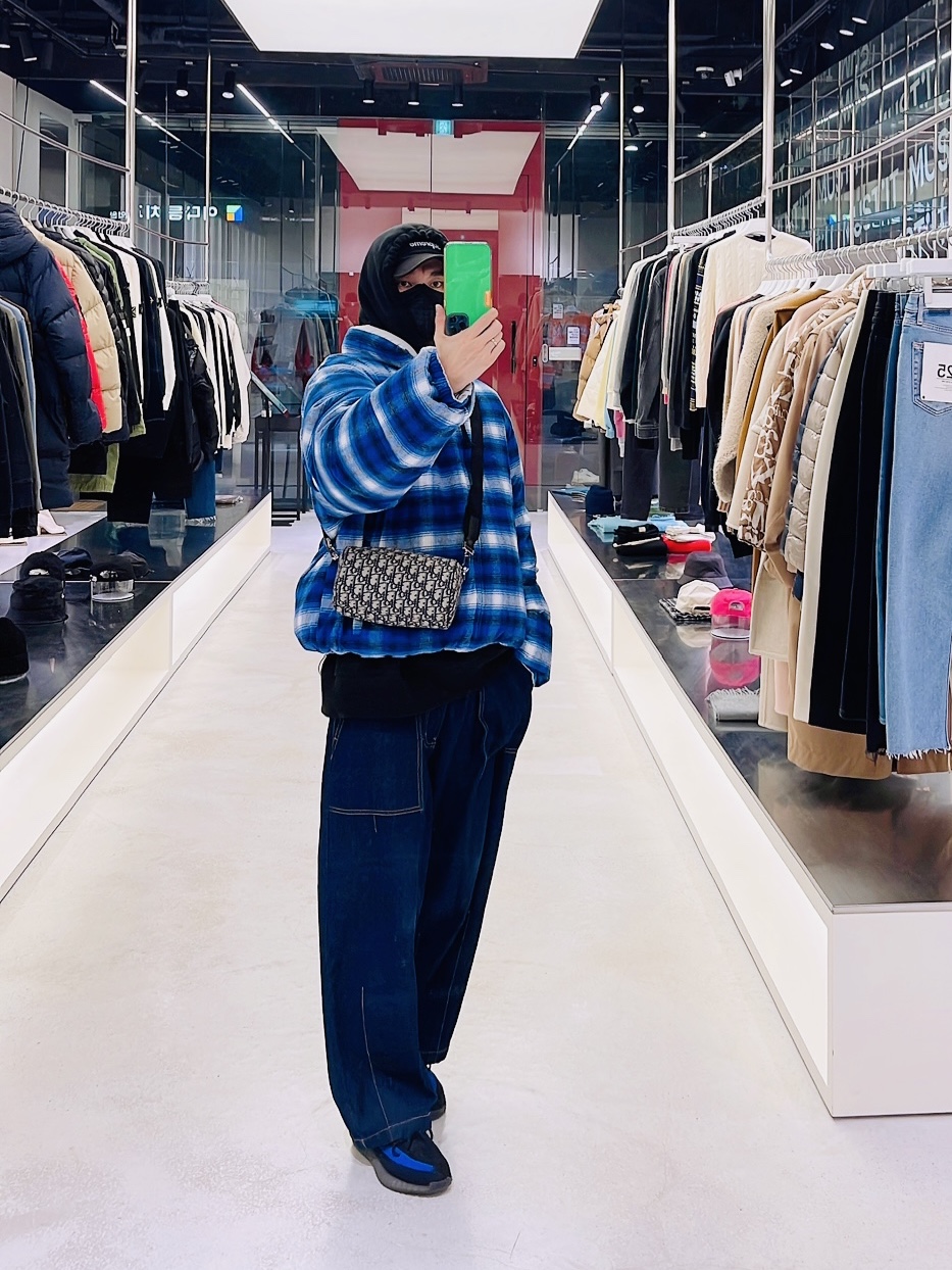 💙한결이안💚 (@classictype07) 님의 게시물 | KREAM