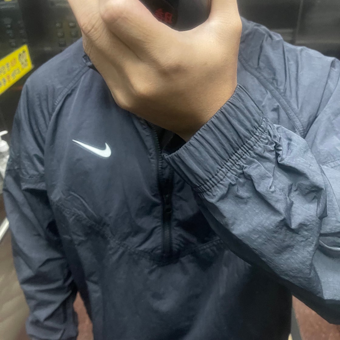 👅 (@hjkkk) 님의 게시물 | KREAM