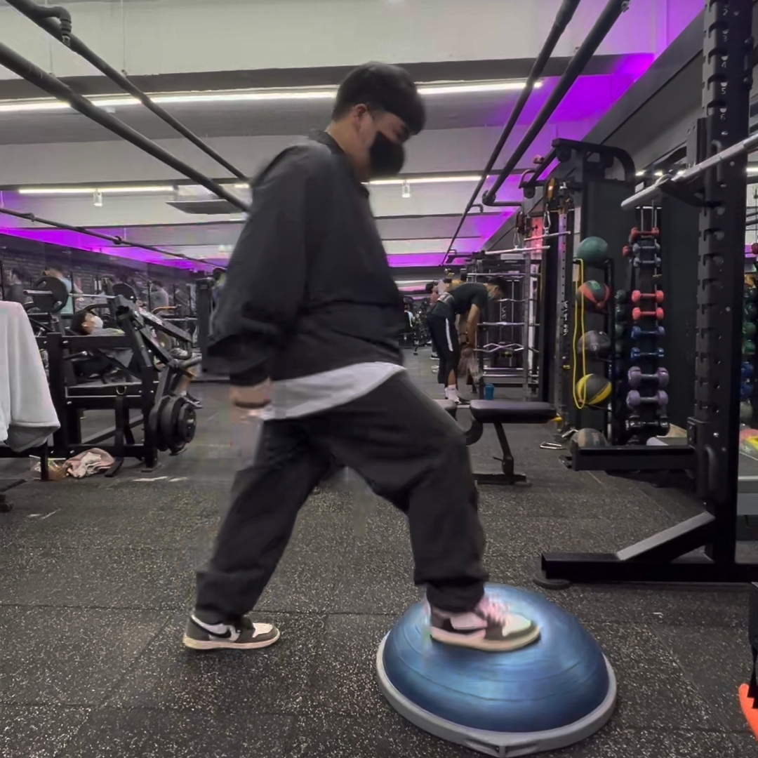 힝또니 (@kdh_9610) 님의 게시물 | KREAM