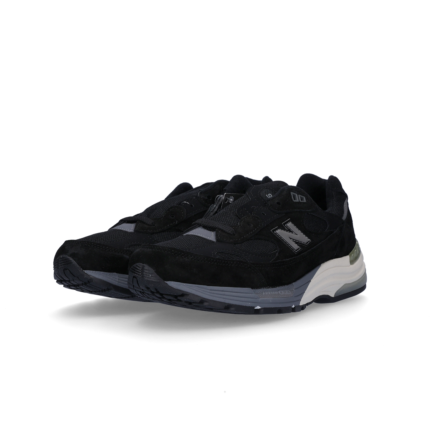 뉴발란스 992 메이드 인 USA 블랙 | KREAM