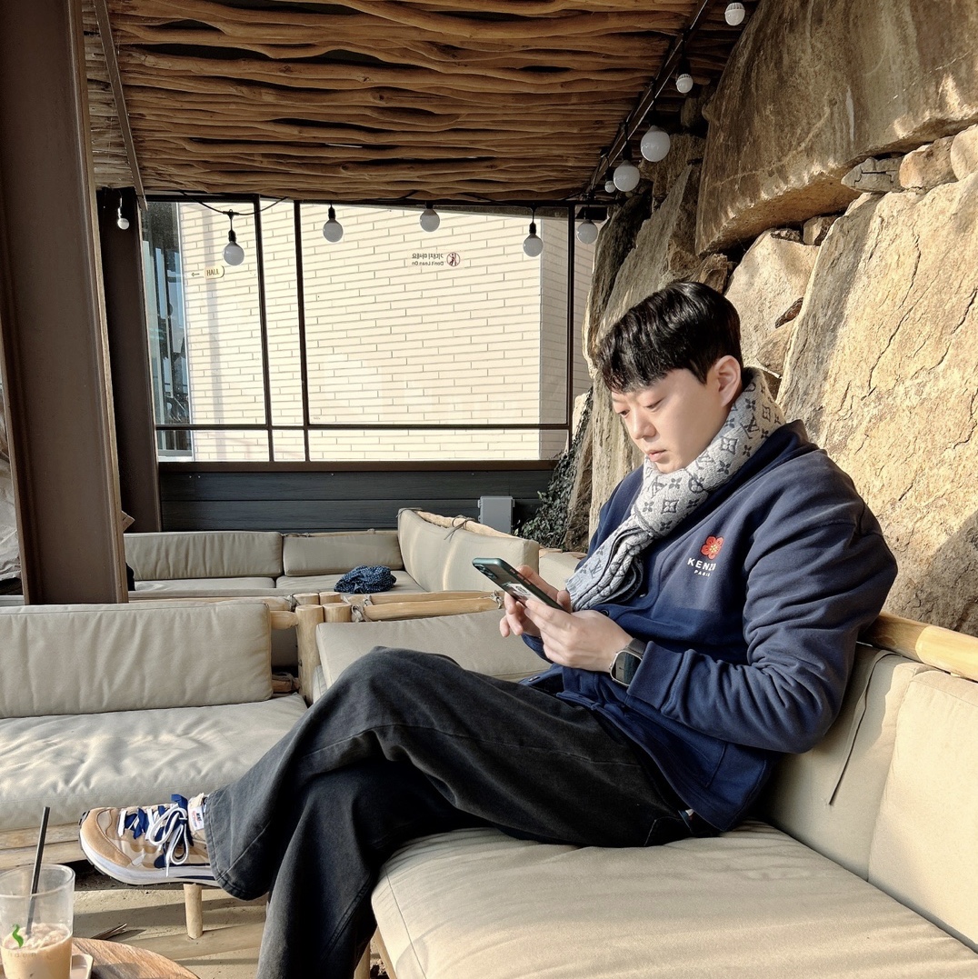 zaq1502 (@be_y0ung) 님의 게시물 | KREAM