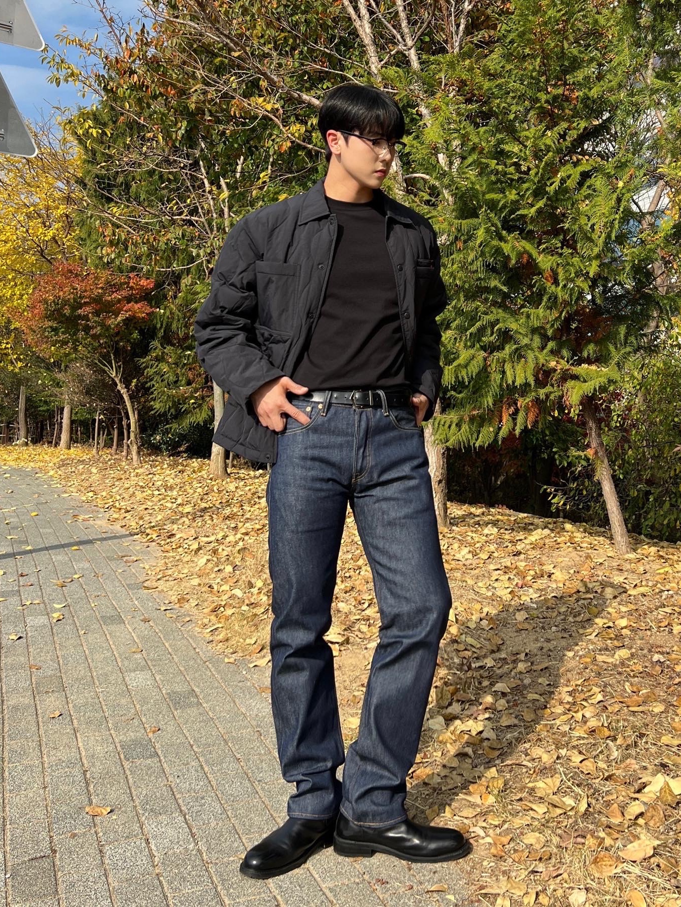 정호 (@happy_guy_f...) 님의 게시물 | KREAM