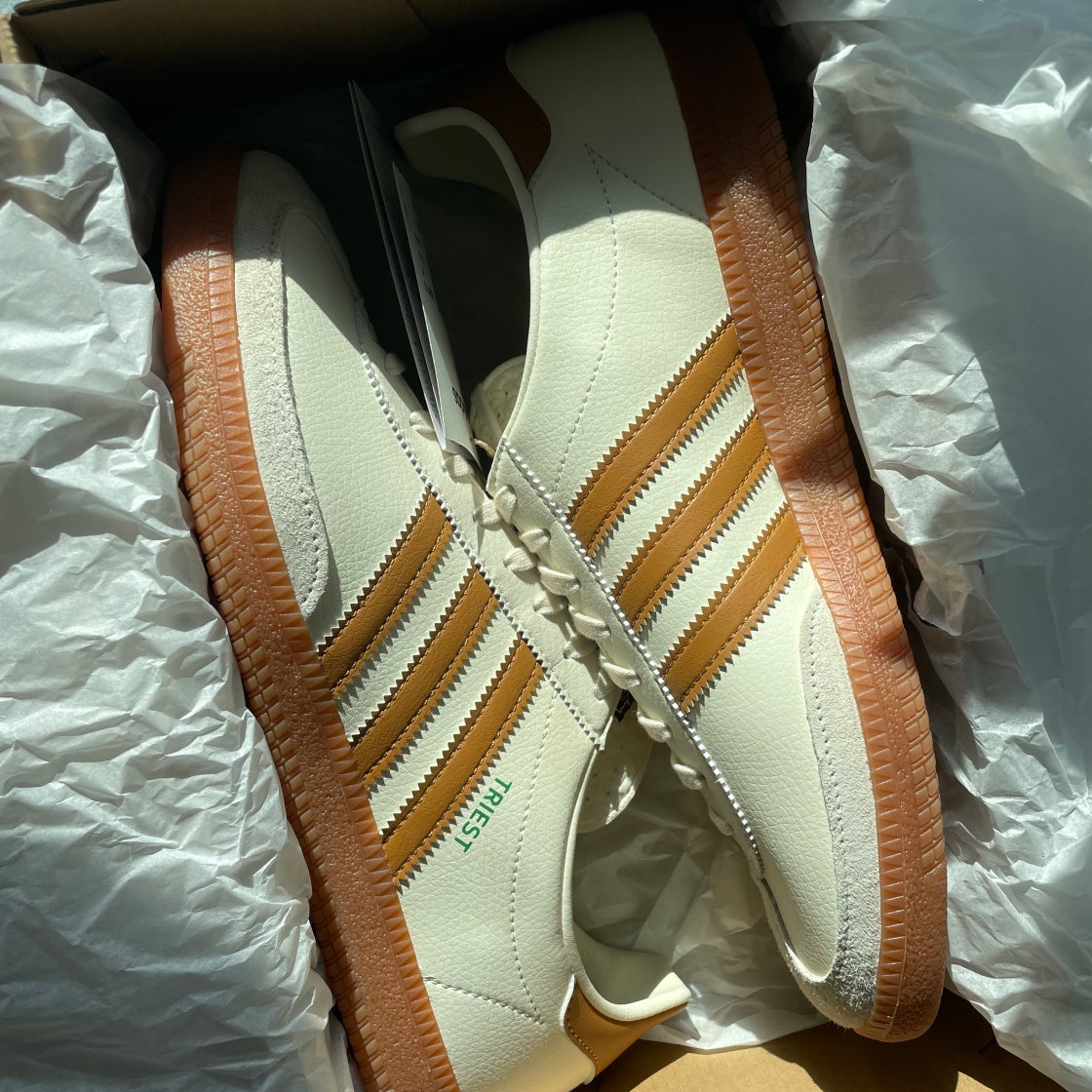 xxxxvx (@ecnrqb) 님의 게시물 | KREAM