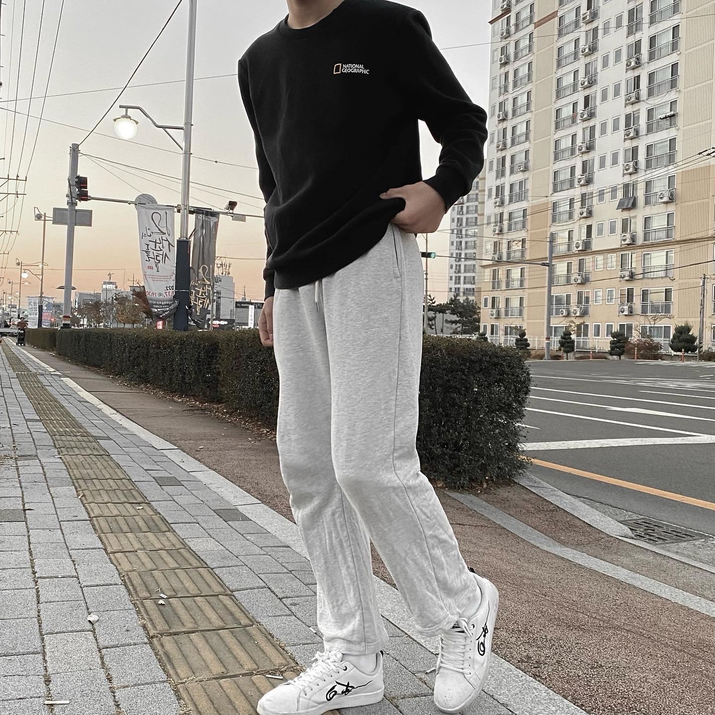 조창우 (@xhanz.u) 님의 게시물 | KREAM