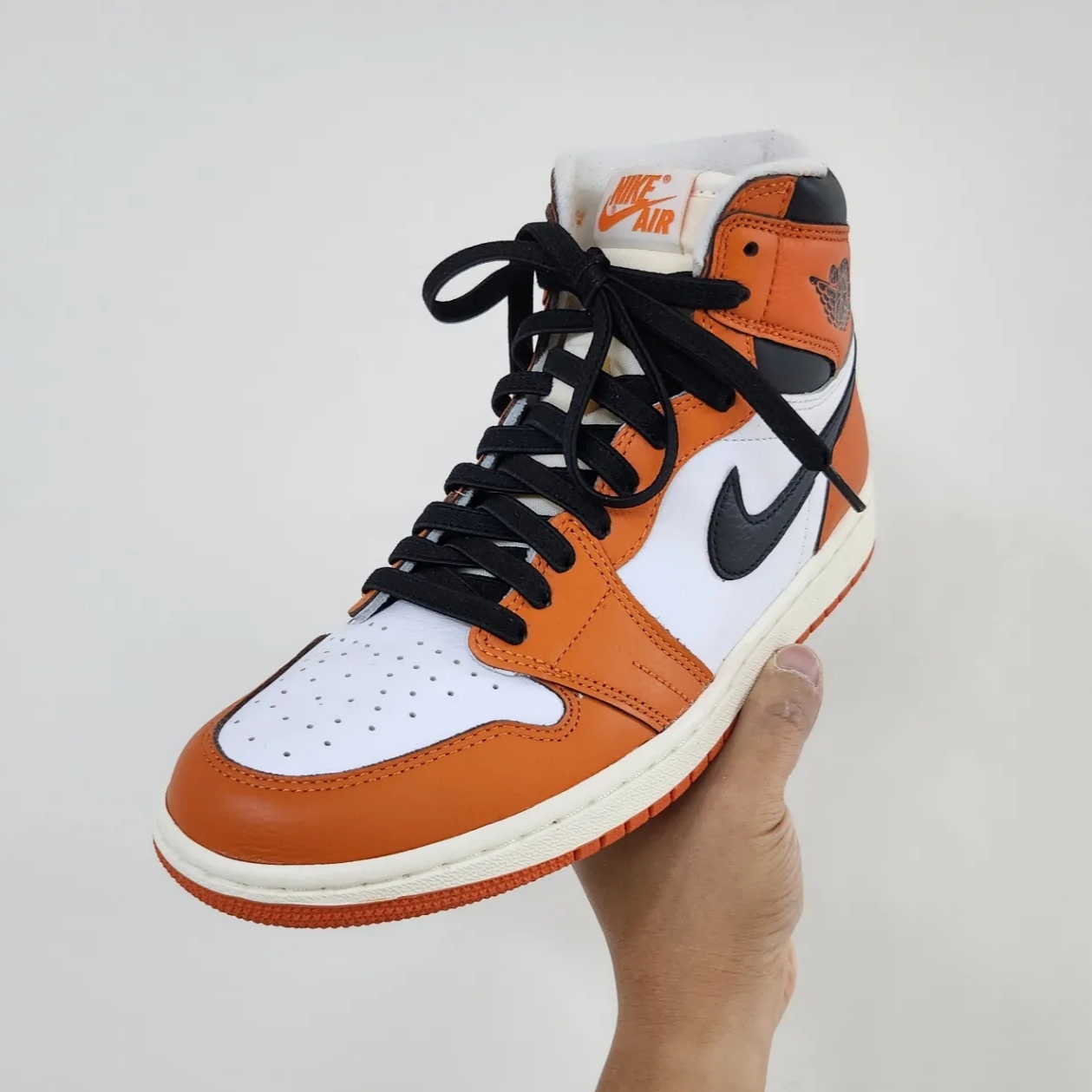 (@nu_gundam) 님의 게시물 | KREAM