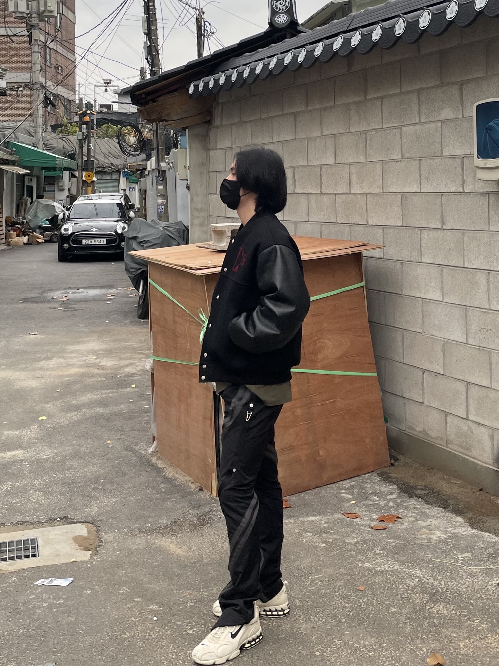 신린이 (@hj_k.archive) 님의 게시물 | KREAM