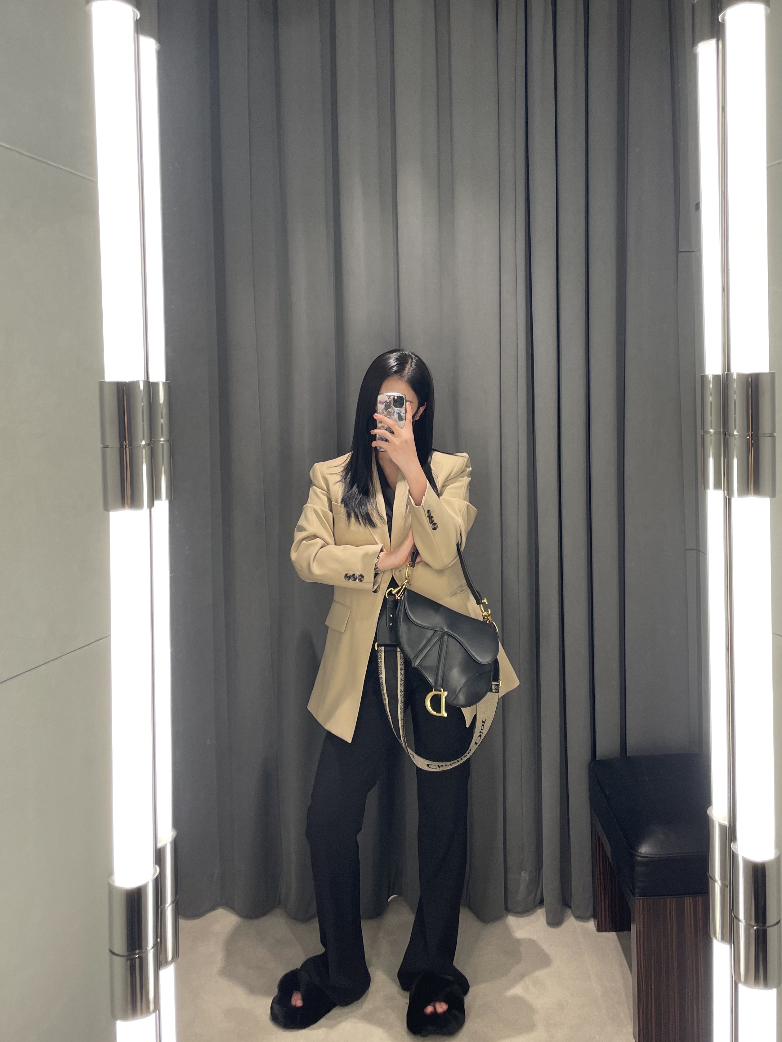 (@yeenco) 님의 게시물 | KREAM