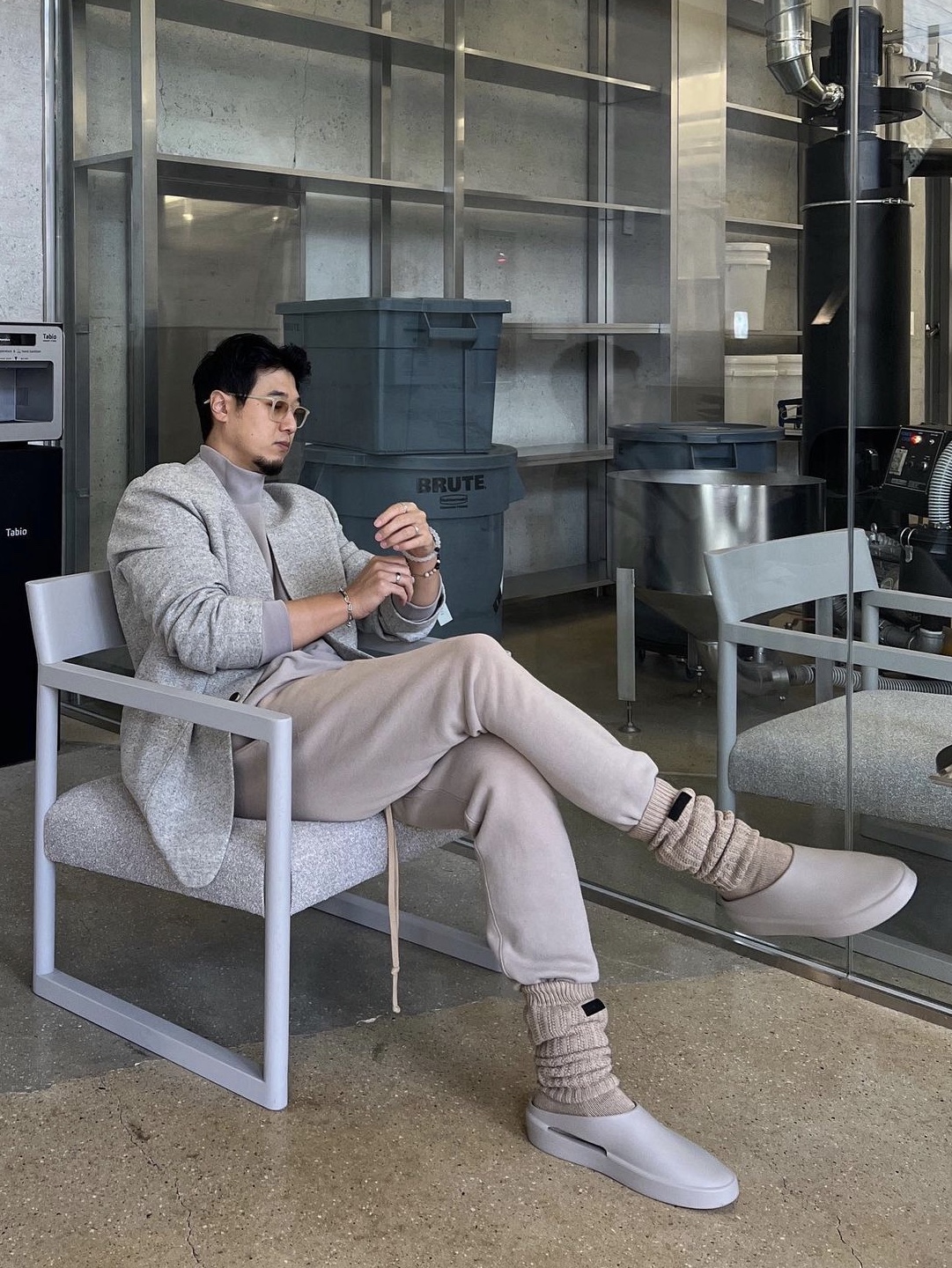 Jay (@jaytranada) 님의 게시물 | KREAM