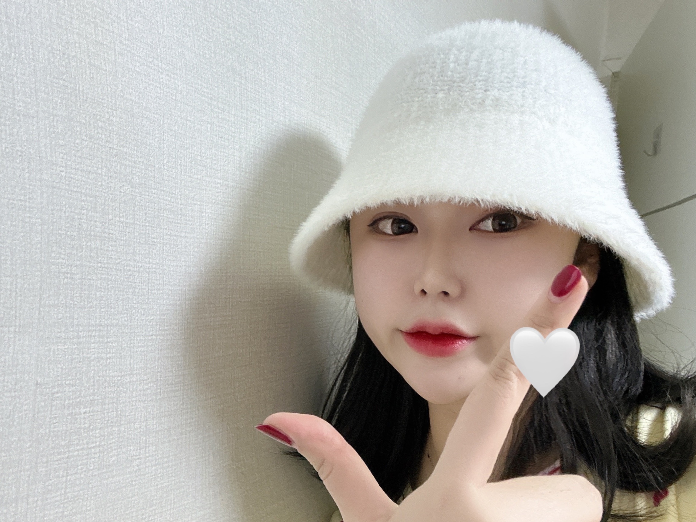 (@41.0_c) 님의 게시물 | KREAM