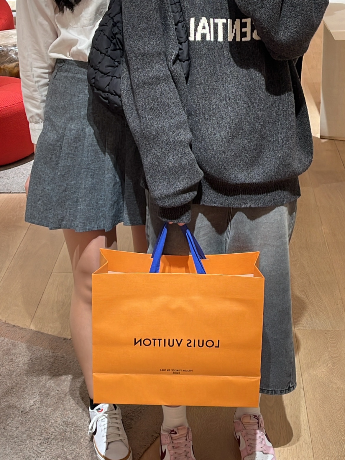 (@sonyun.co.kr) 님의 게시물 | KREAM