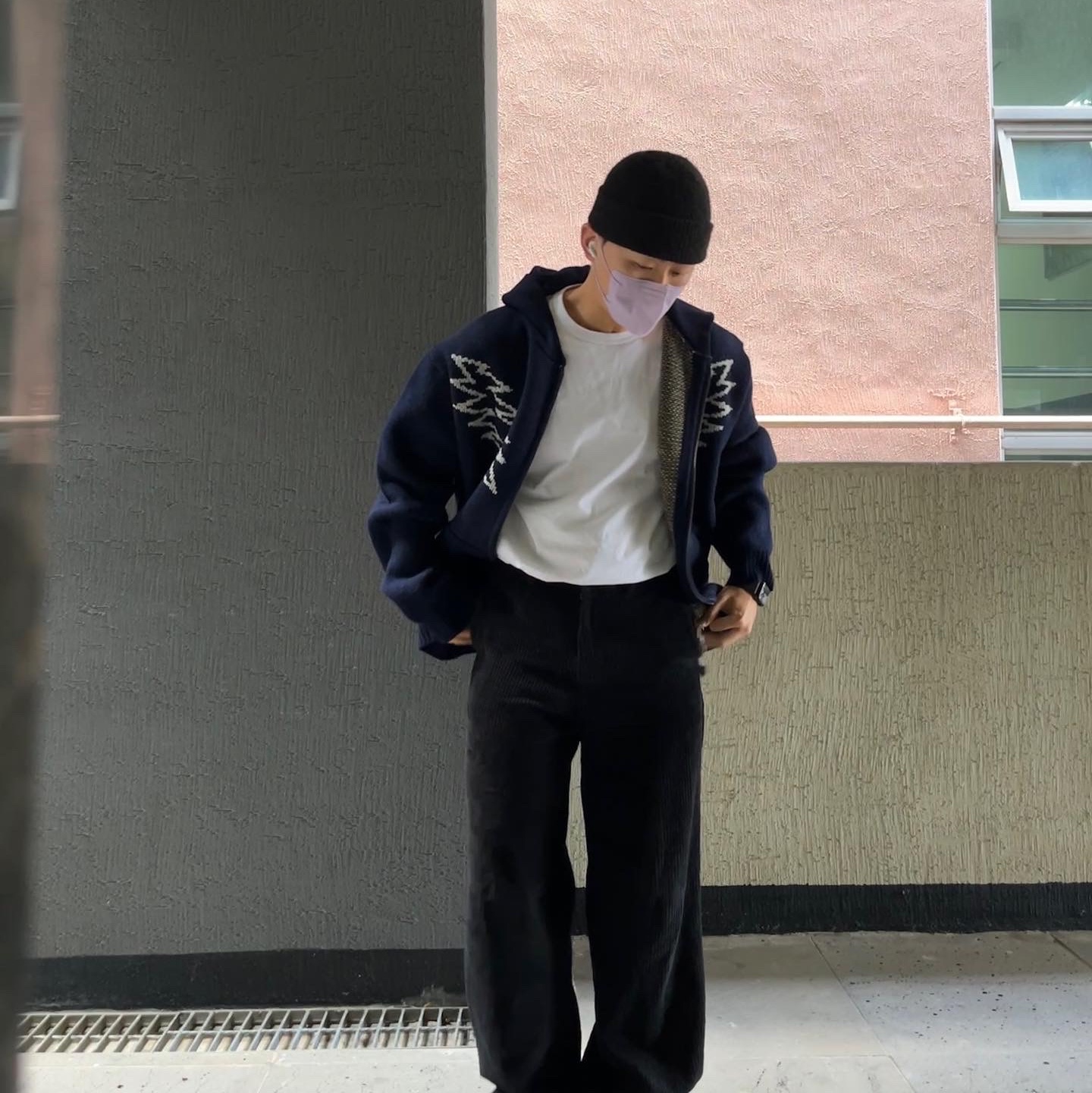 🫥 (@tsl68y) 님의 게시물 | KREAM