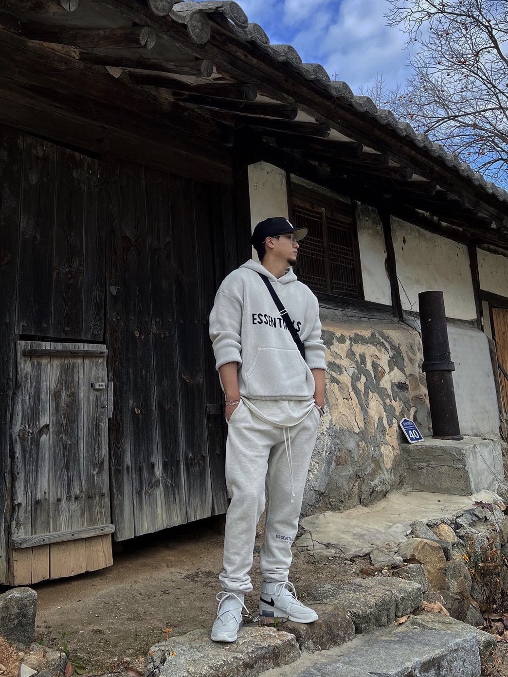 Jay (@jaytranada) 님의 게시물 | KREAM