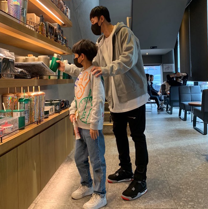 unitstorm (@woozpapa) 님의 게시물 | KREAM