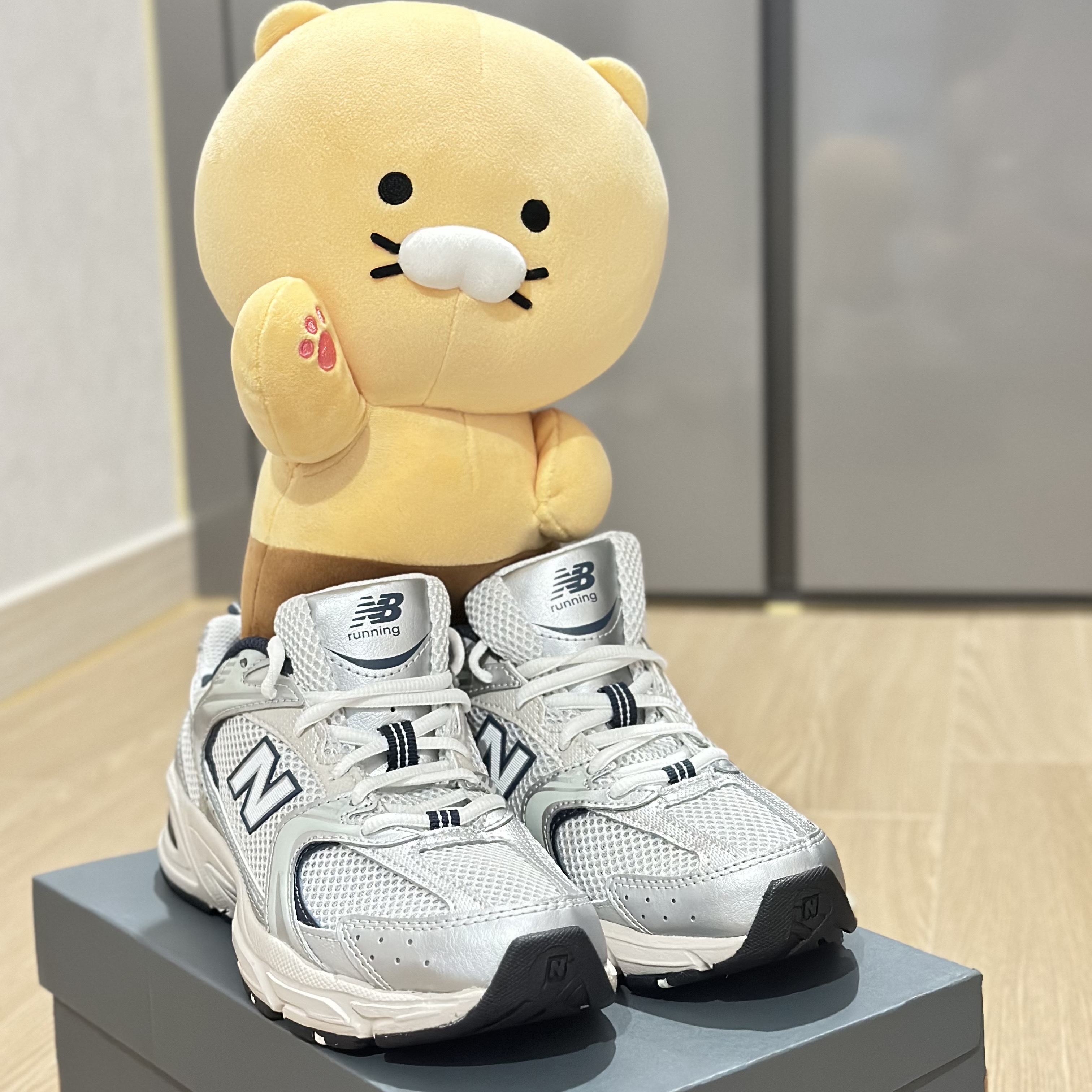 (@kimmilkiss) 님의 게시물 | KREAM