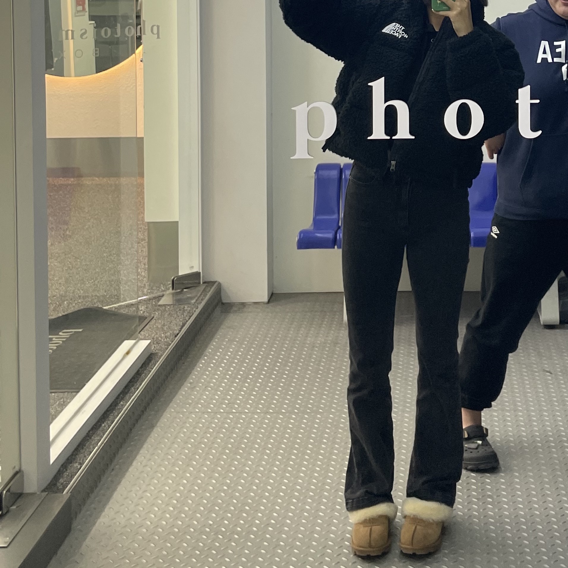 봉 (@bong_ss) 님의 게시물 | KREAM