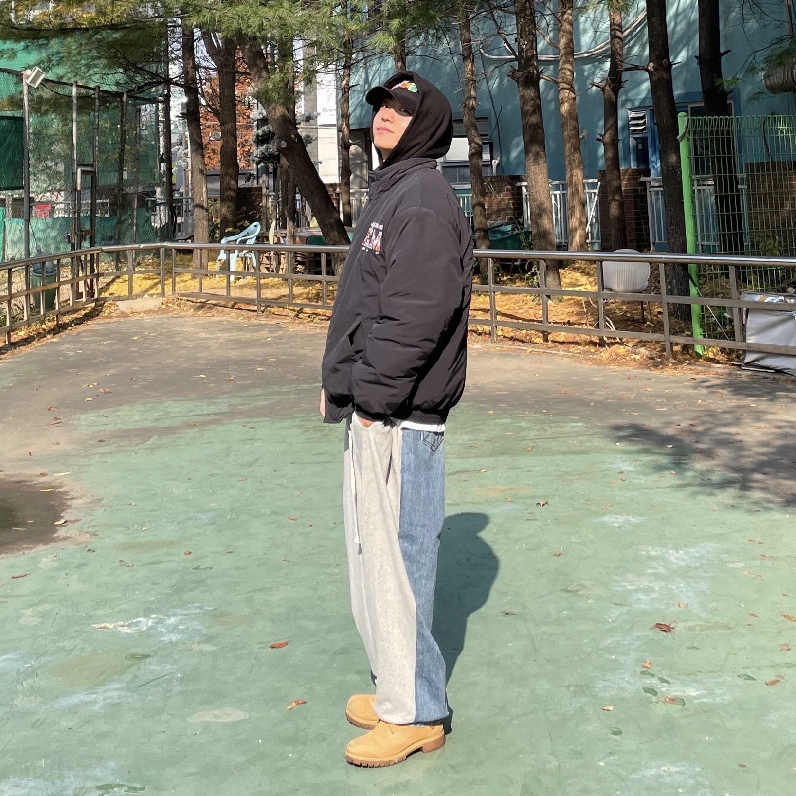 섭이 (@hee_seop) 님의 게시물 | KREAM