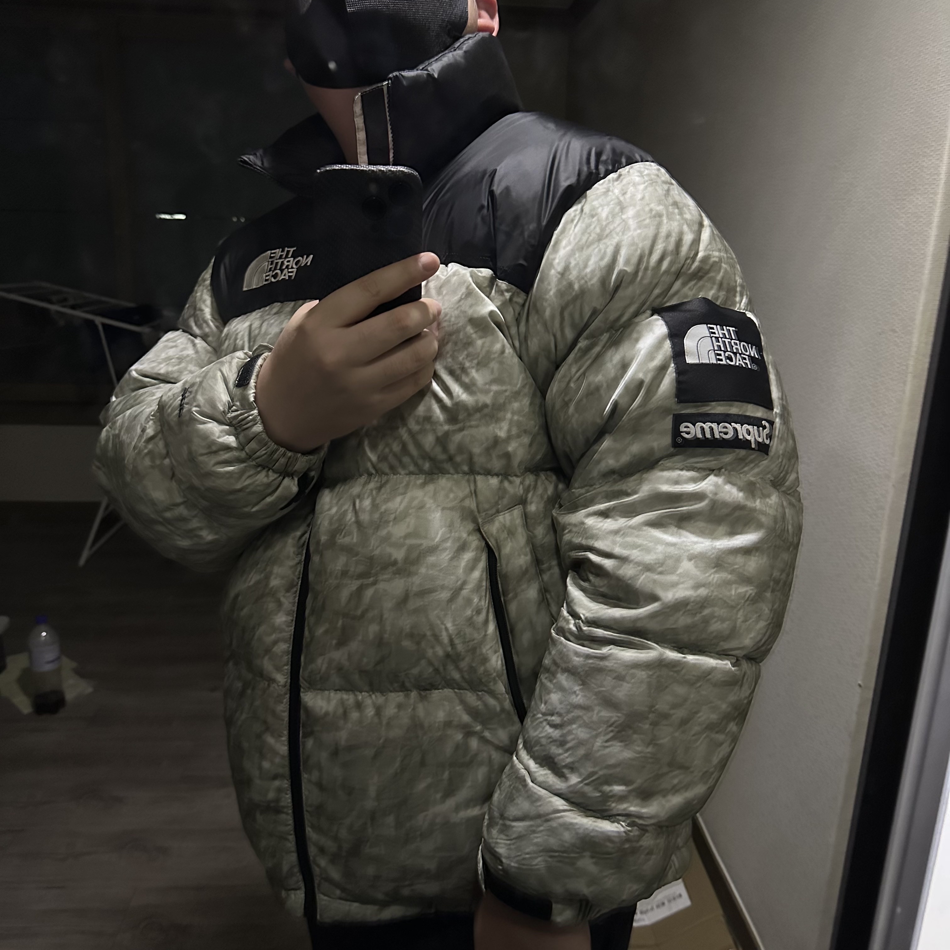 일당백 (@hi._.bye) 님의 게시물 | KREAM