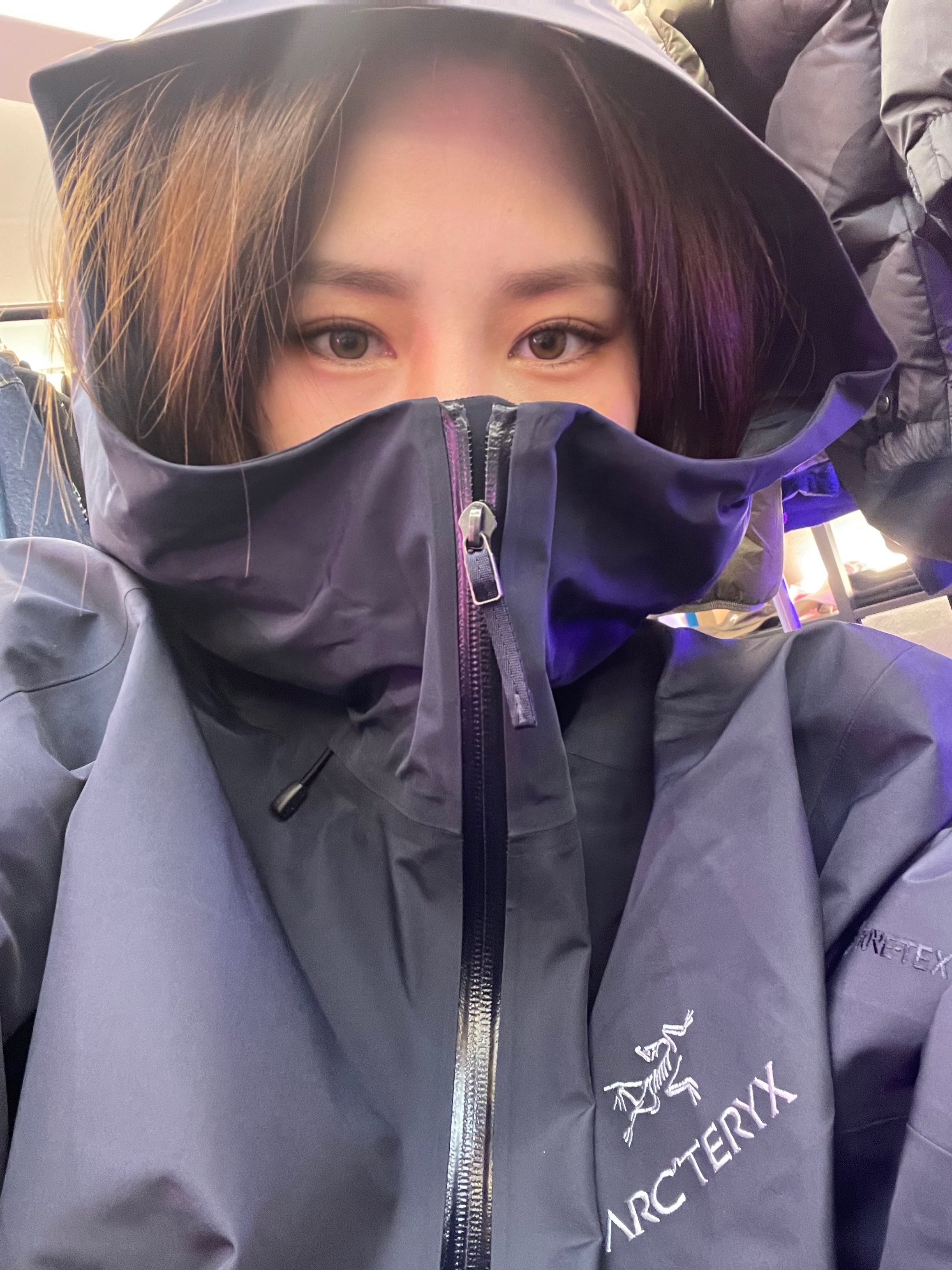 김여랑 (@yeoranng) 님의 게시물 | KREAM