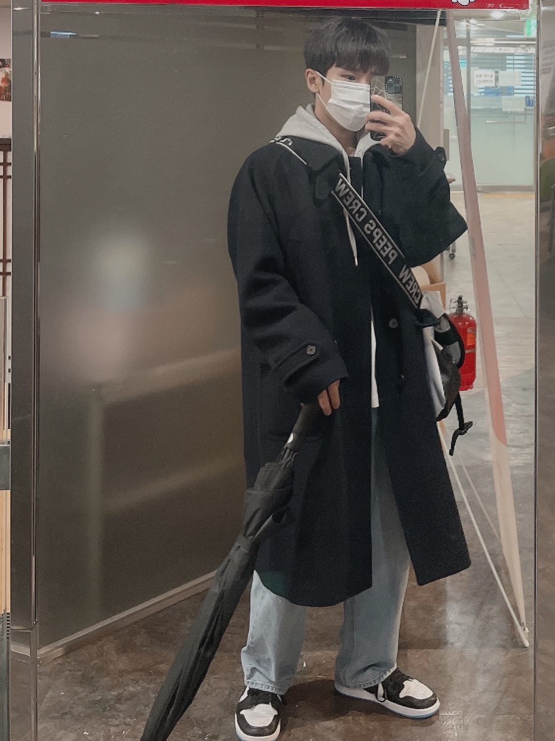 정대호 (@gillust) 님의 게시물 | KREAM