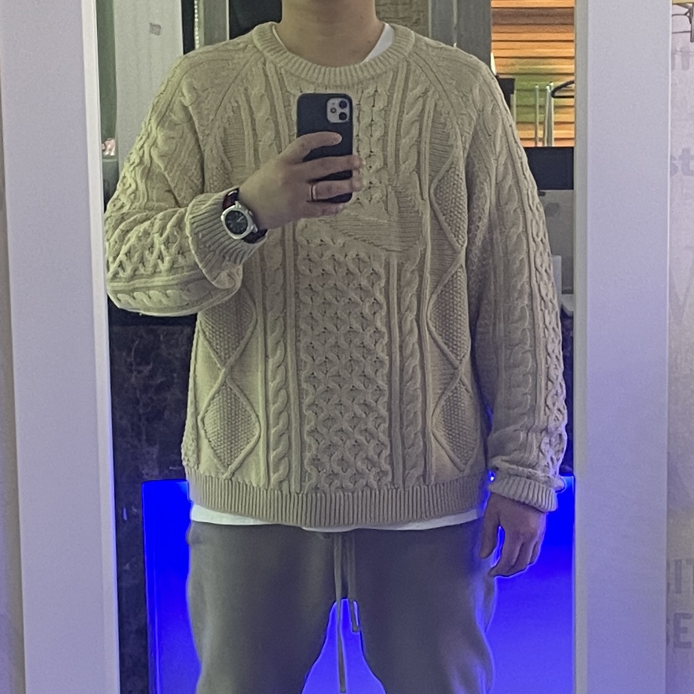 sm629318 (@lets_be) 님의 게시물 | KREAM