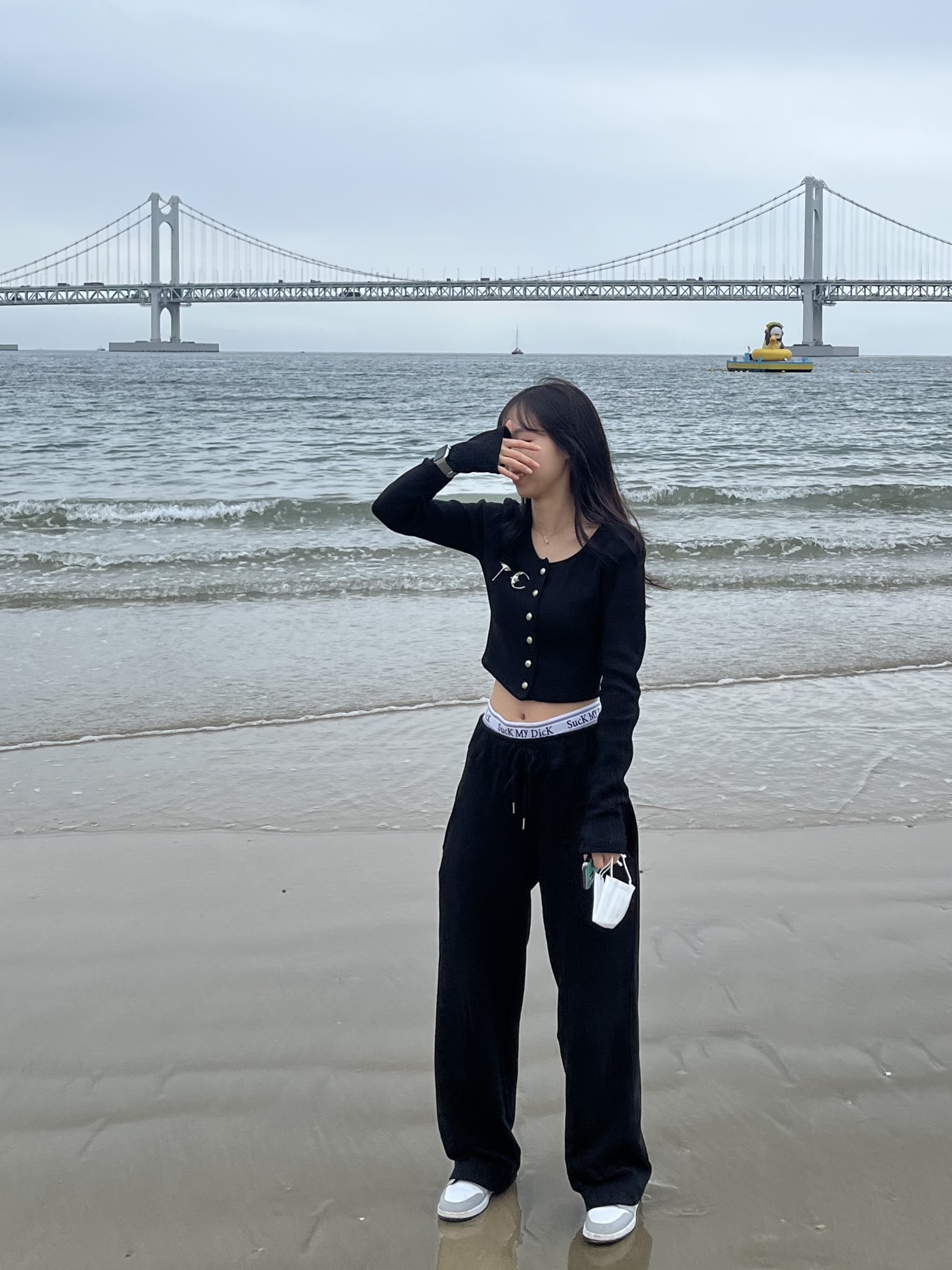 망구 (@0u0___vv) 님의 게시물 | KREAM