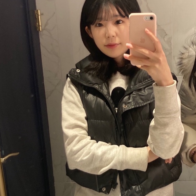 졍 (@han._.ji0) 님의 게시물 | KREAM