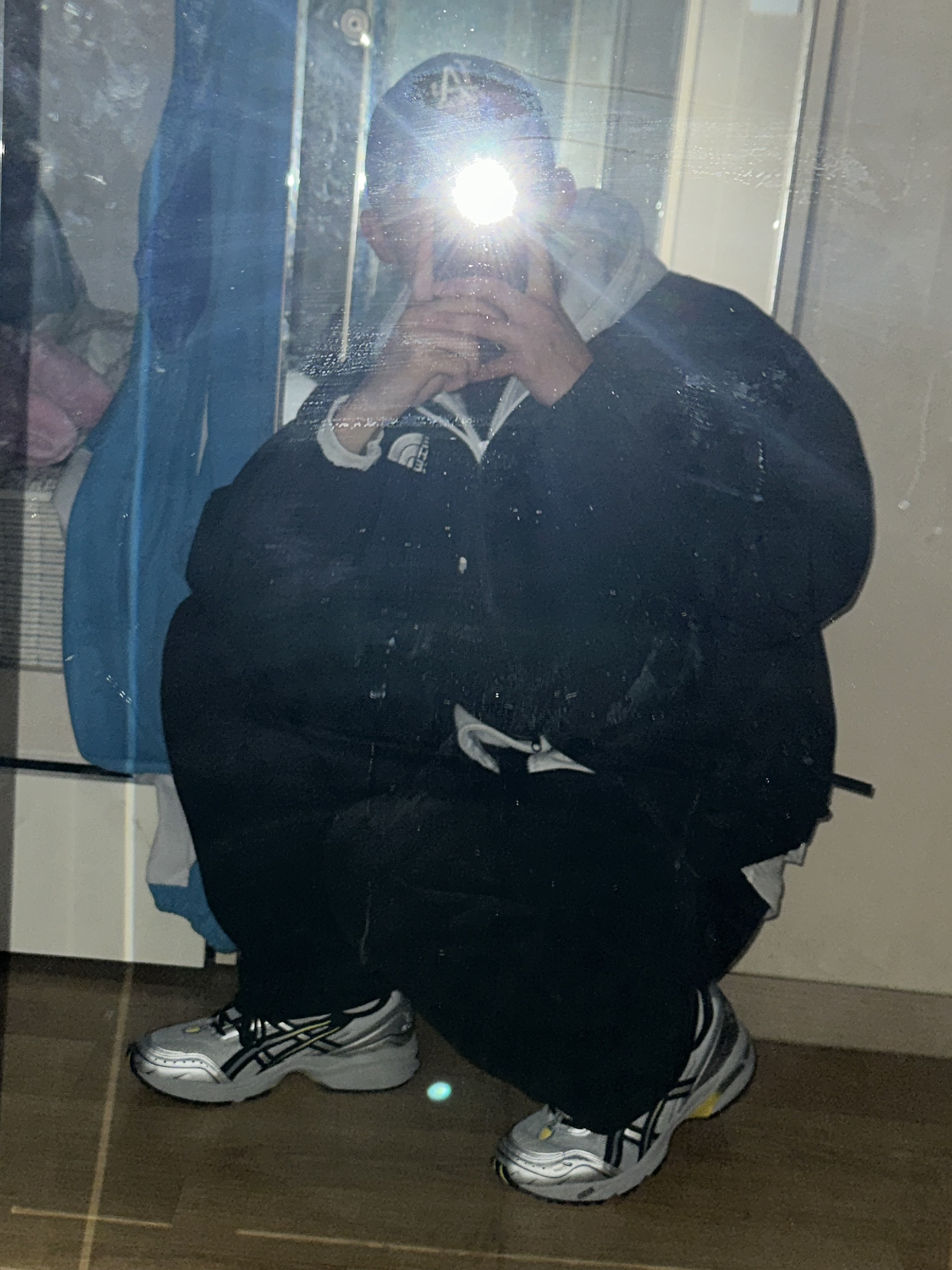 UK (@u_kkk) 님의 게시물 | KREAM