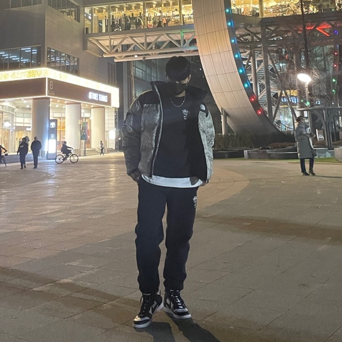 (@_jnkkk) 님의 게시물 | KREAM