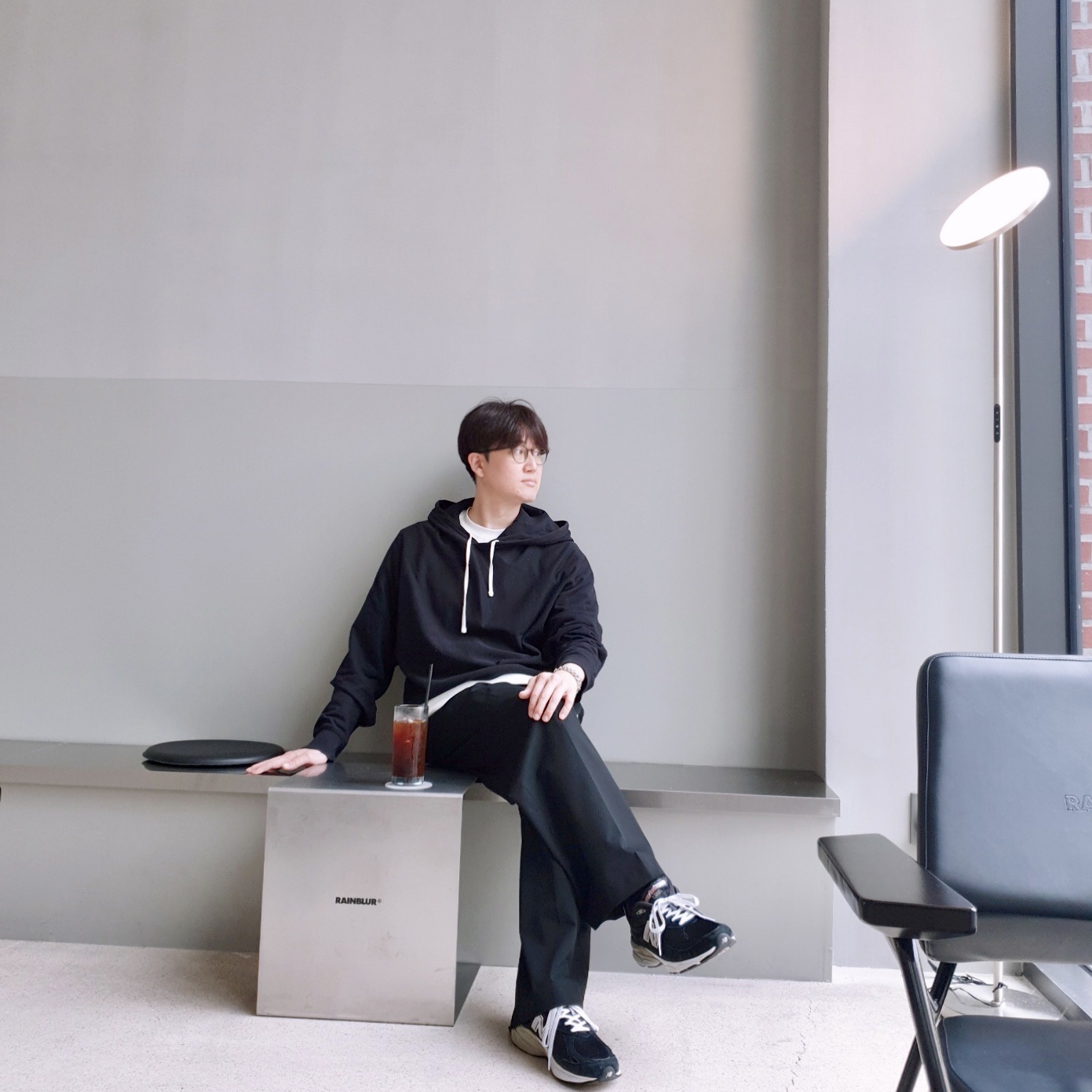 서초동한국신사 (@satin.k) 님의 게시물 | KREAM