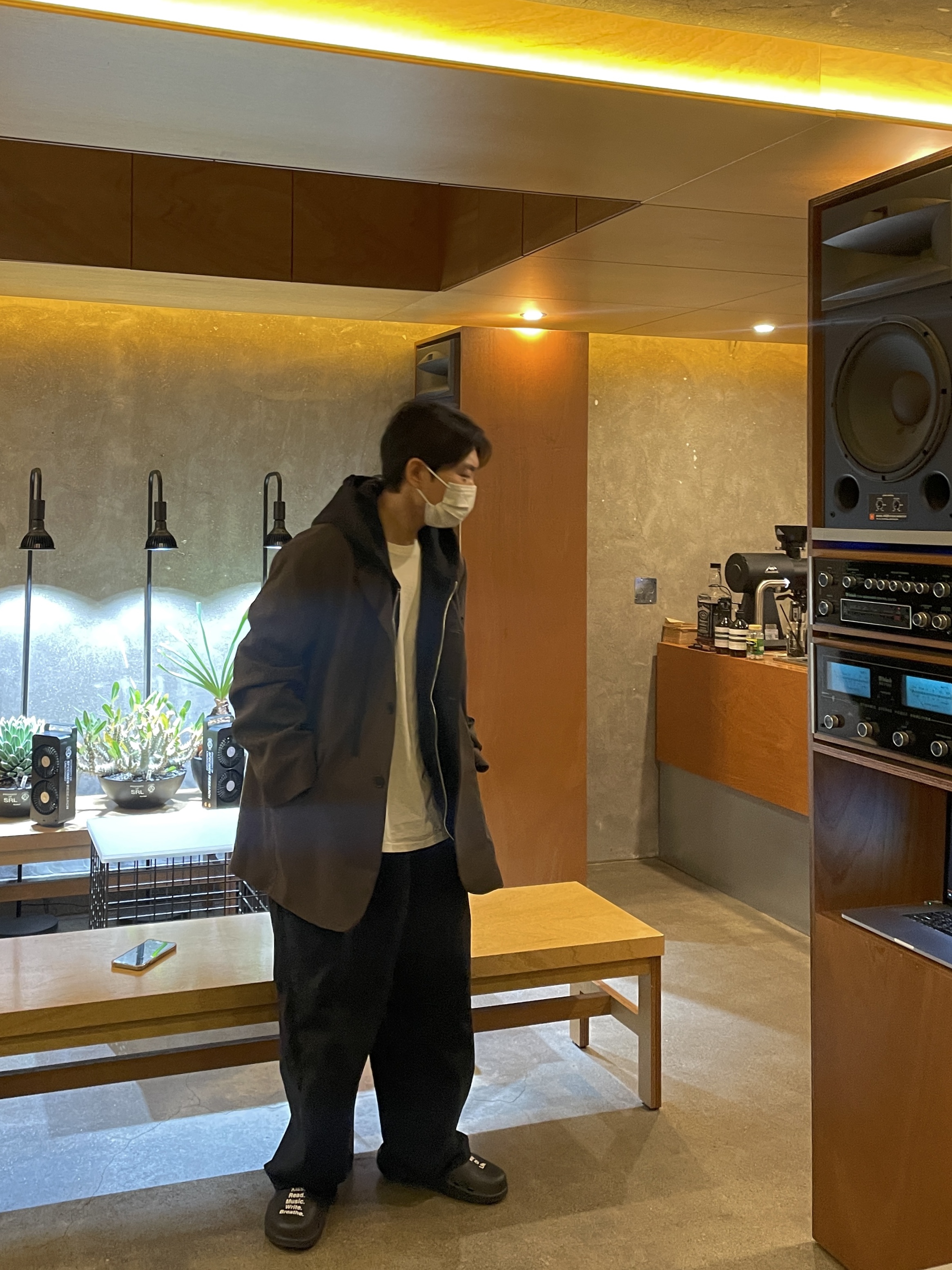 (@_keemsh) 님의 게시물 | KREAM