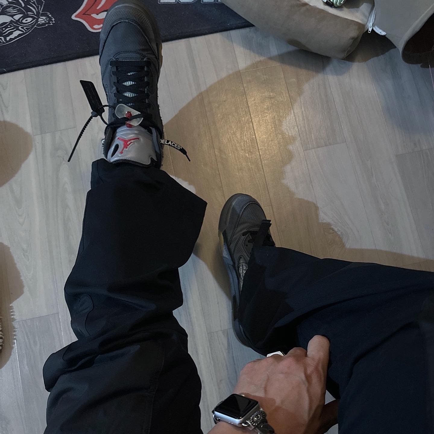 변브로 (@byunbro) 님의 게시물 | KREAM