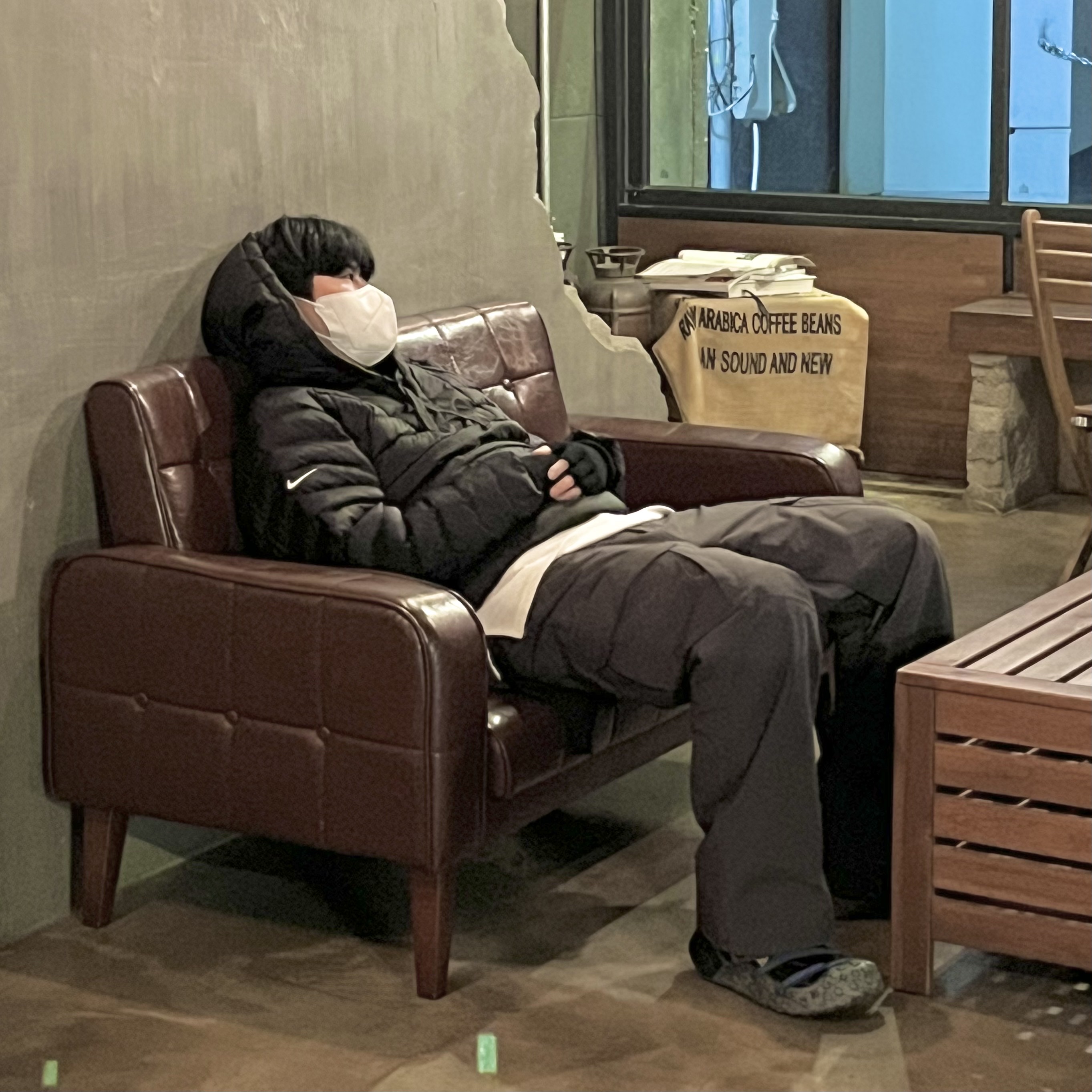 (@zerozzang_) 님의 게시물 | KREAM