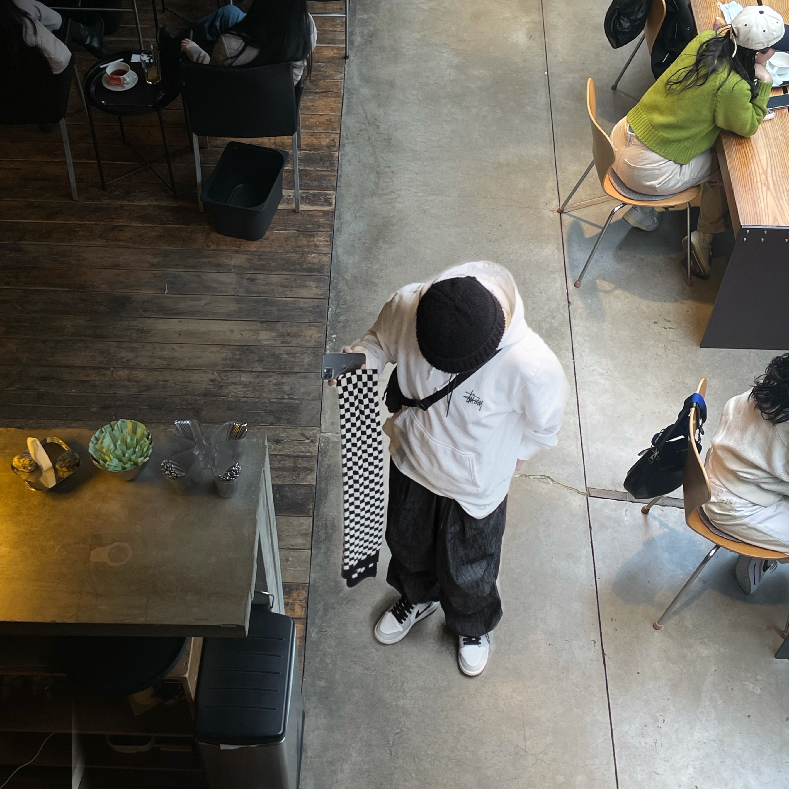 💭 (@bczte) 님의 게시물 | KREAM