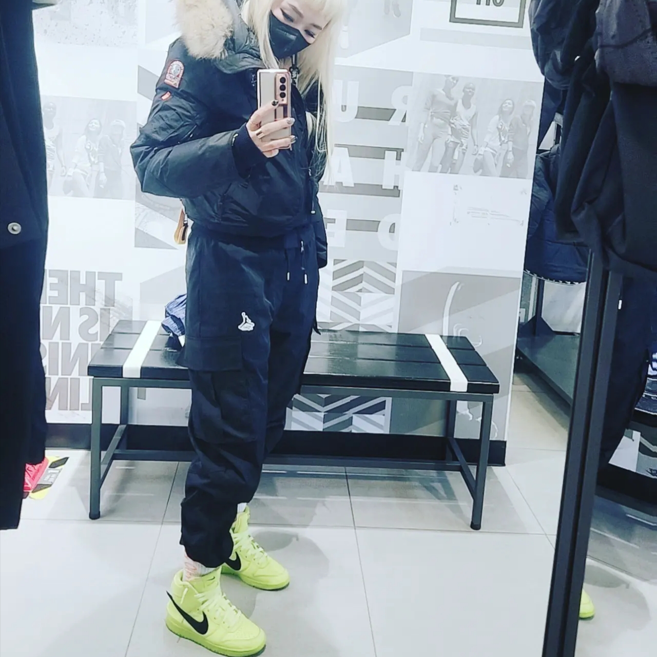 RING.ZI (@ringzi) 님의 게시물 | KREAM