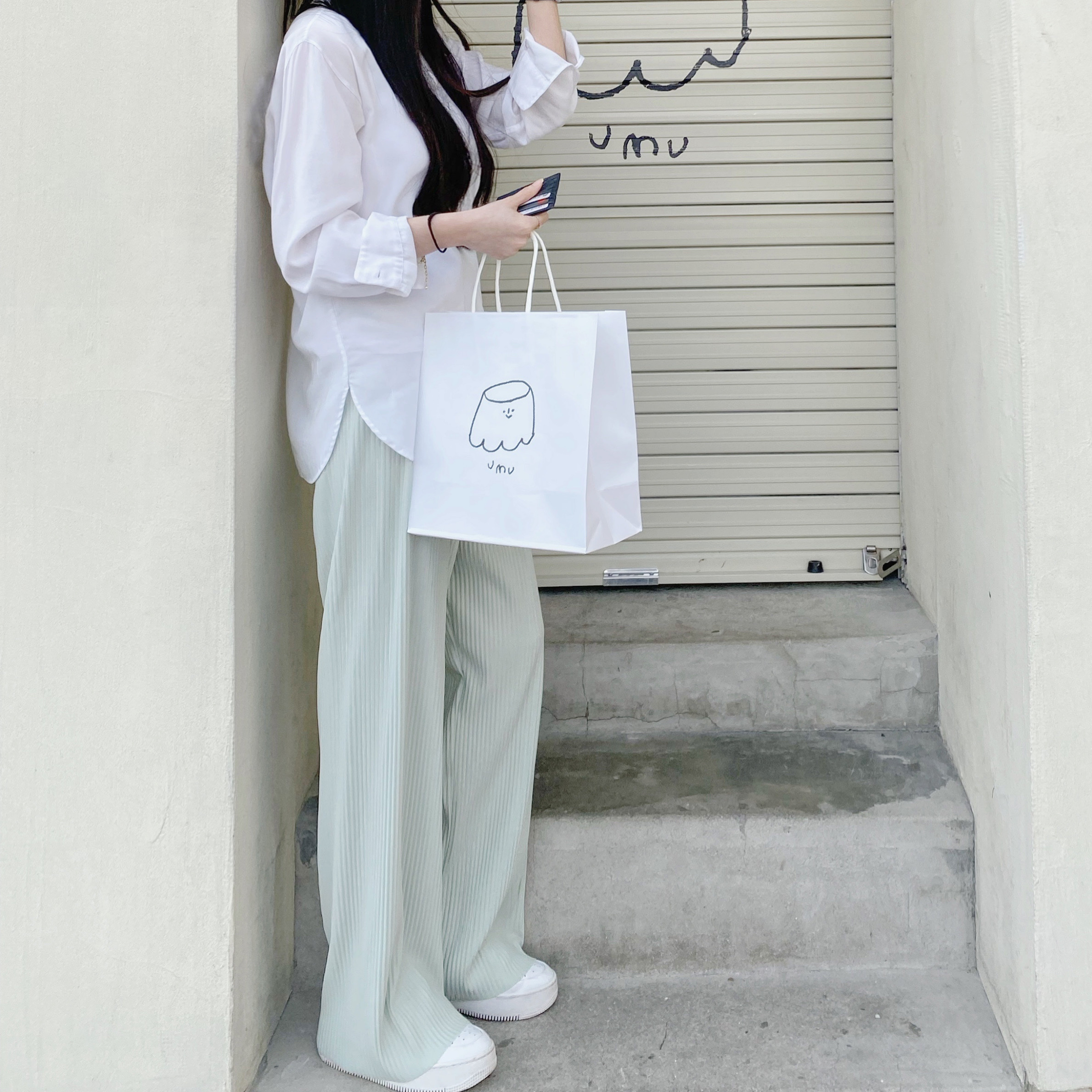 (@__21th) 님의 게시물 | KREAM